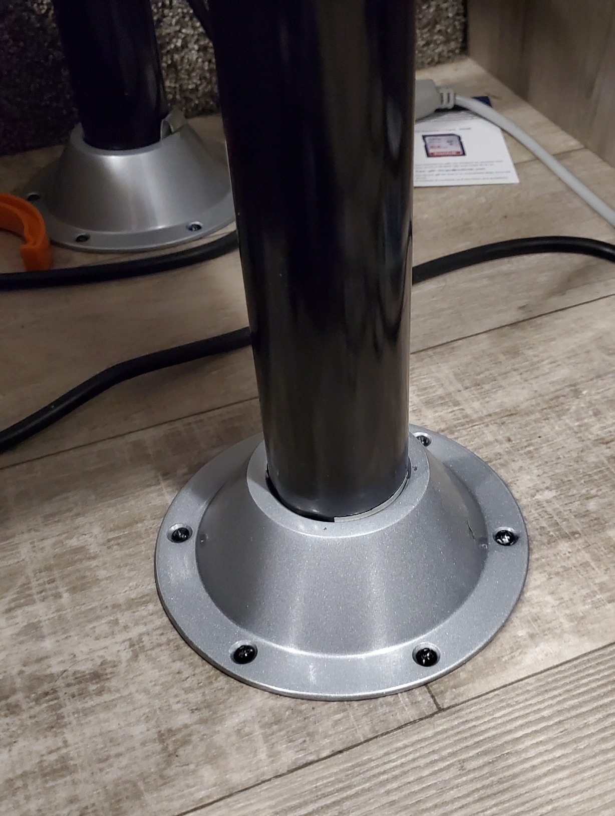 Amazon.com: RecPro RV Dinette Bracket | Table Leg | Silver Surface ...