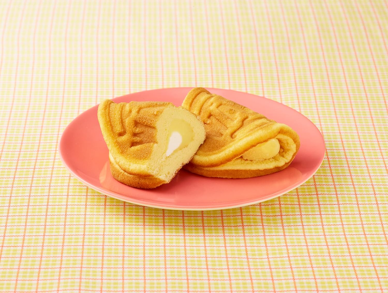 Amazon | テーブルマーク ペアクリームワッフル（個包装）V04 学校給食 業務用 28GX20 冷凍 | テーブルマーク | 菓子パン 通販