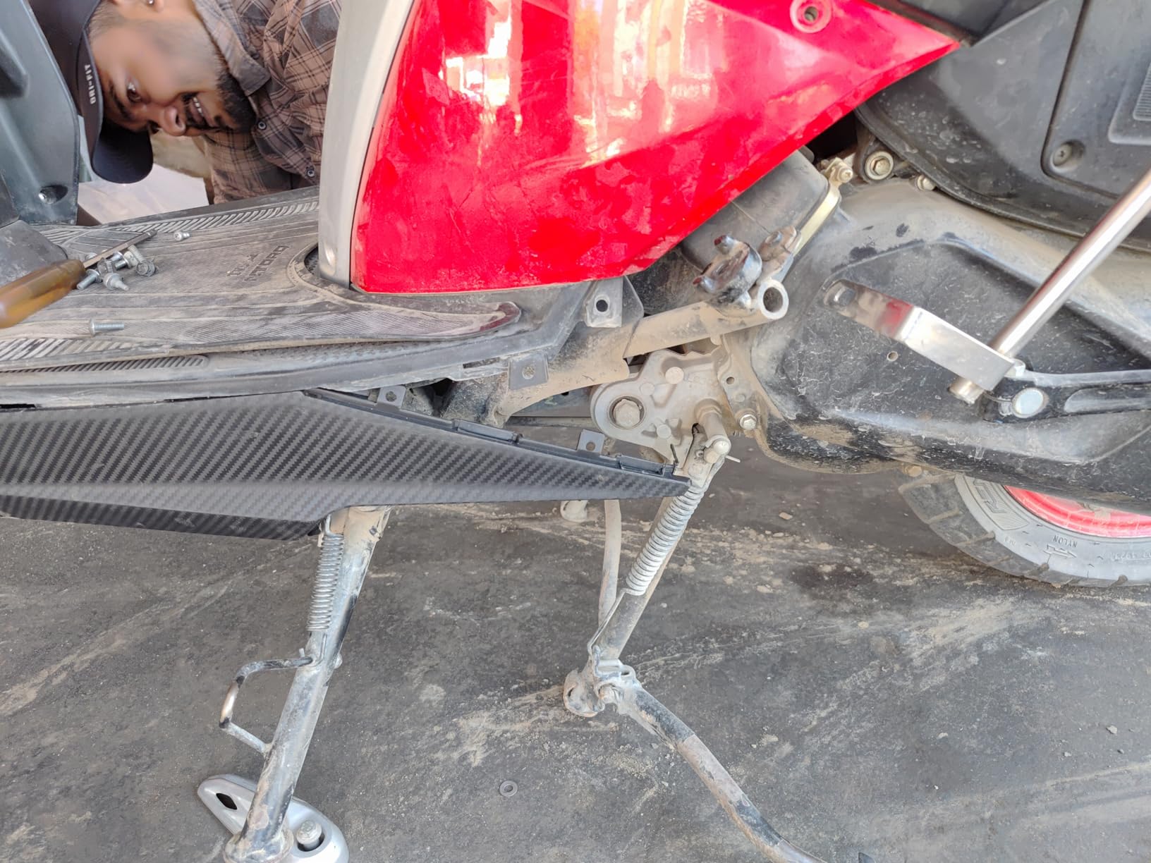 NTORQ 125CC RACE XP BODY KIT PARTS RED AND MET BLACK : Amazon.in: Car ...