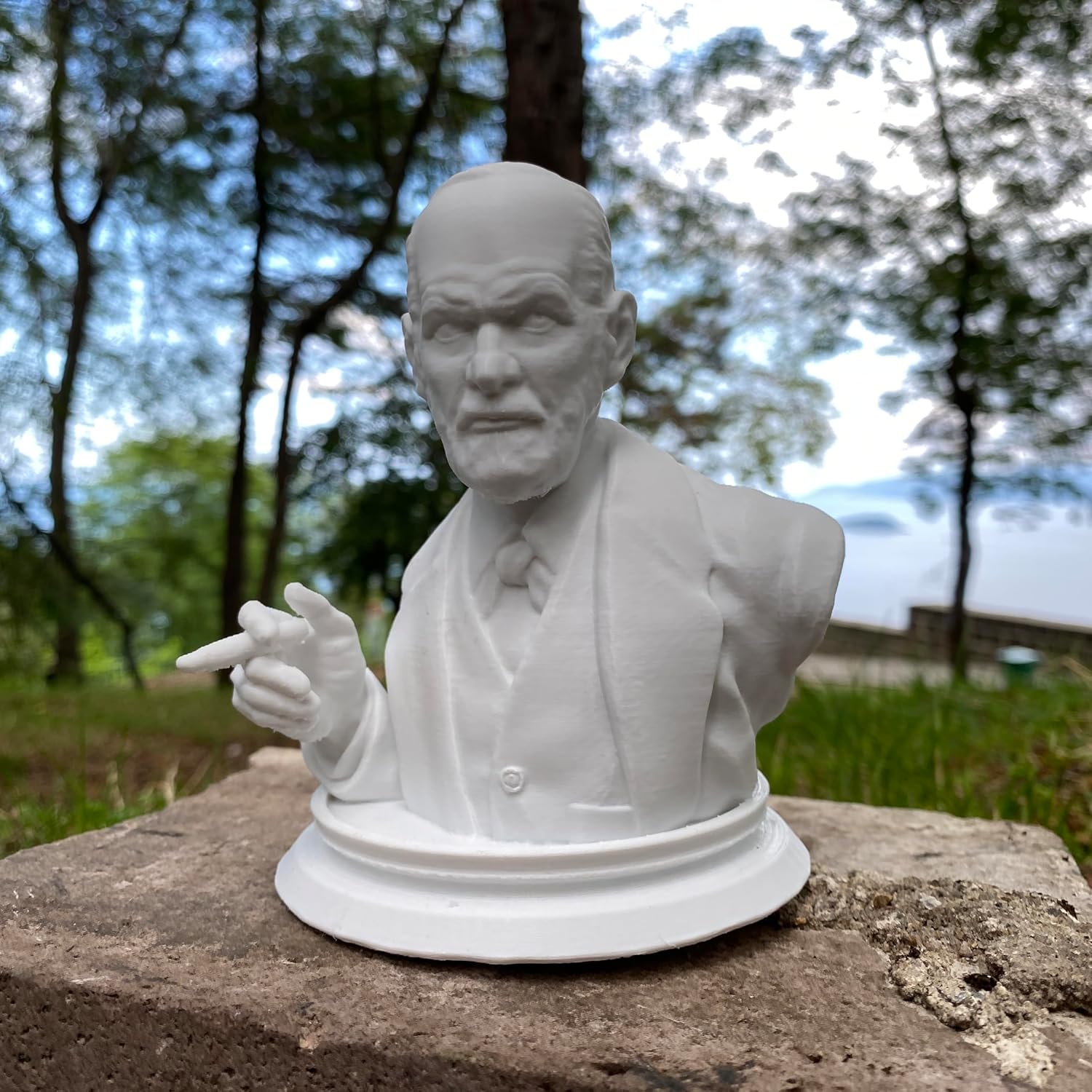 Amazon.com: Sigmund Freud Bust Sculpture 13cm Neurologist Freud Statue ...