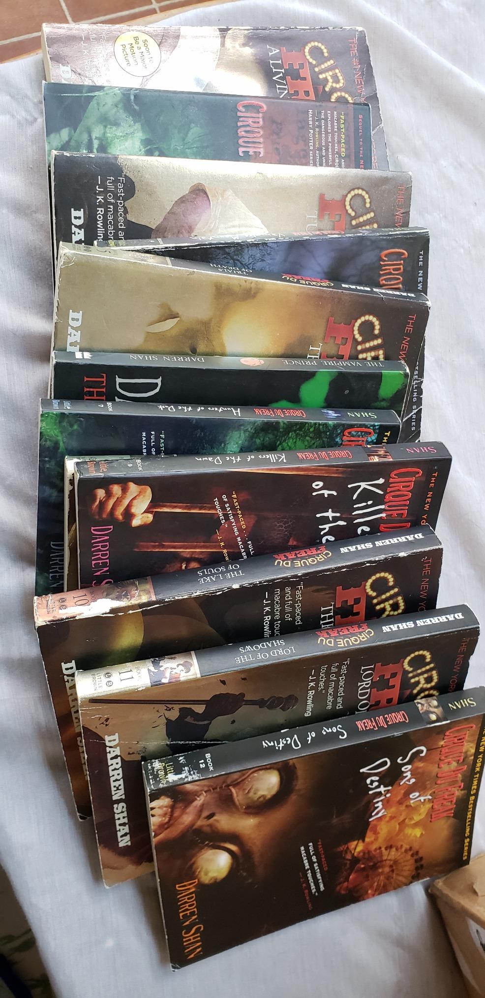 Cirque Du Freak Complete 12 Volume Set: Darren Shan: 9787524624219 ...