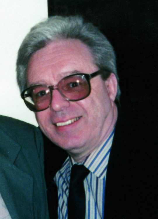 Amazon.co.uk: Les Streater: books, biography, latest update