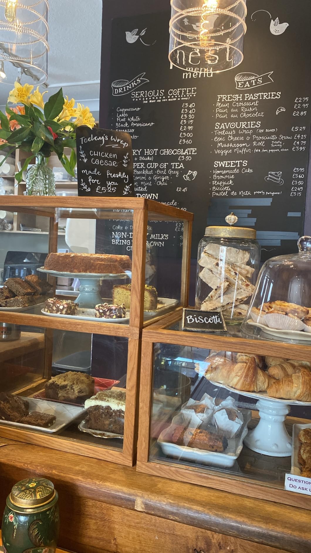 The Extra Mile Guide: Delicious Alternatives to Motorway Services : O ...