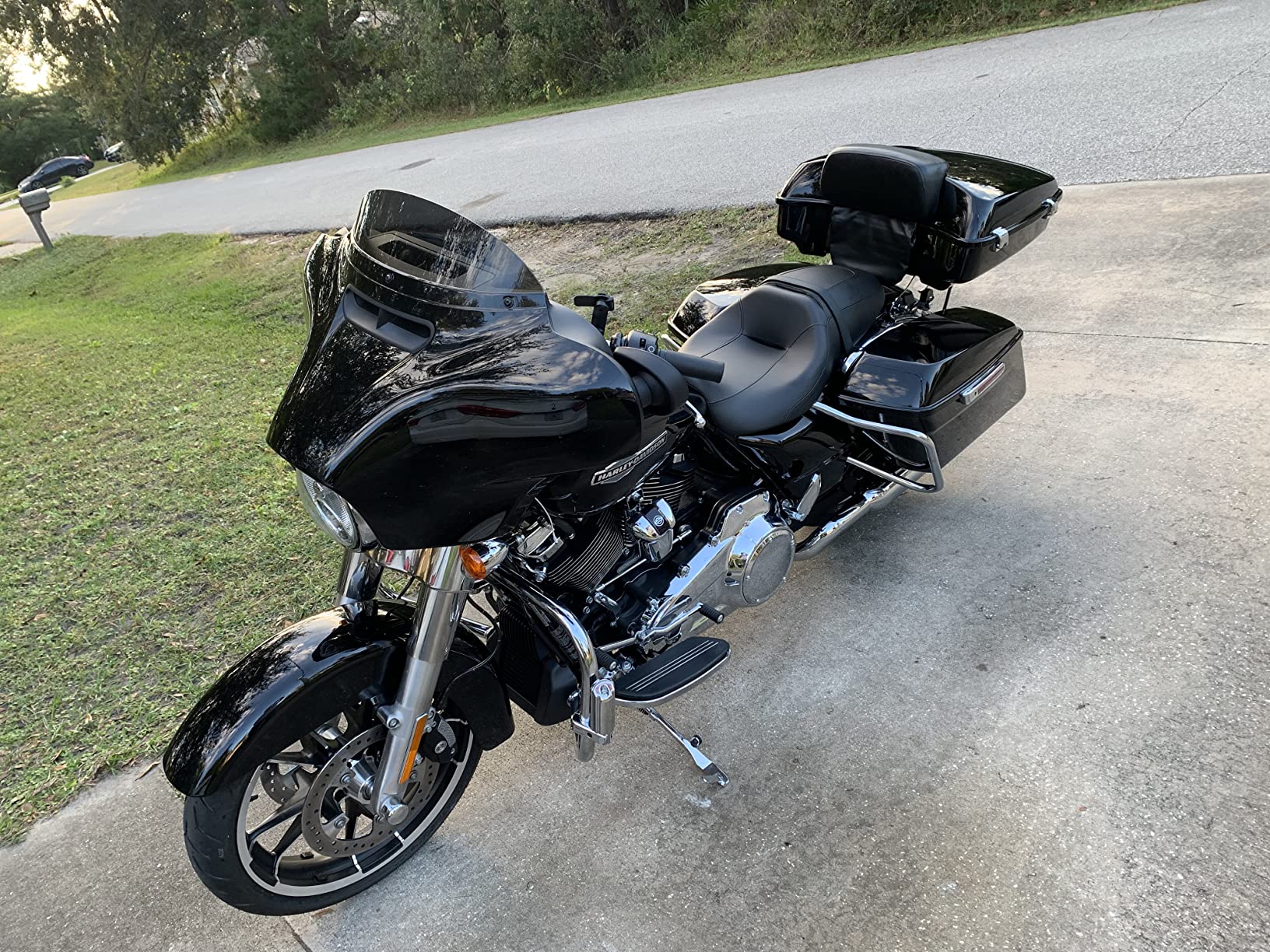 $44/mo - Finance TCT-MT Chopped Tour Pack Trunk w/ 2-UP Mounting Rack ...