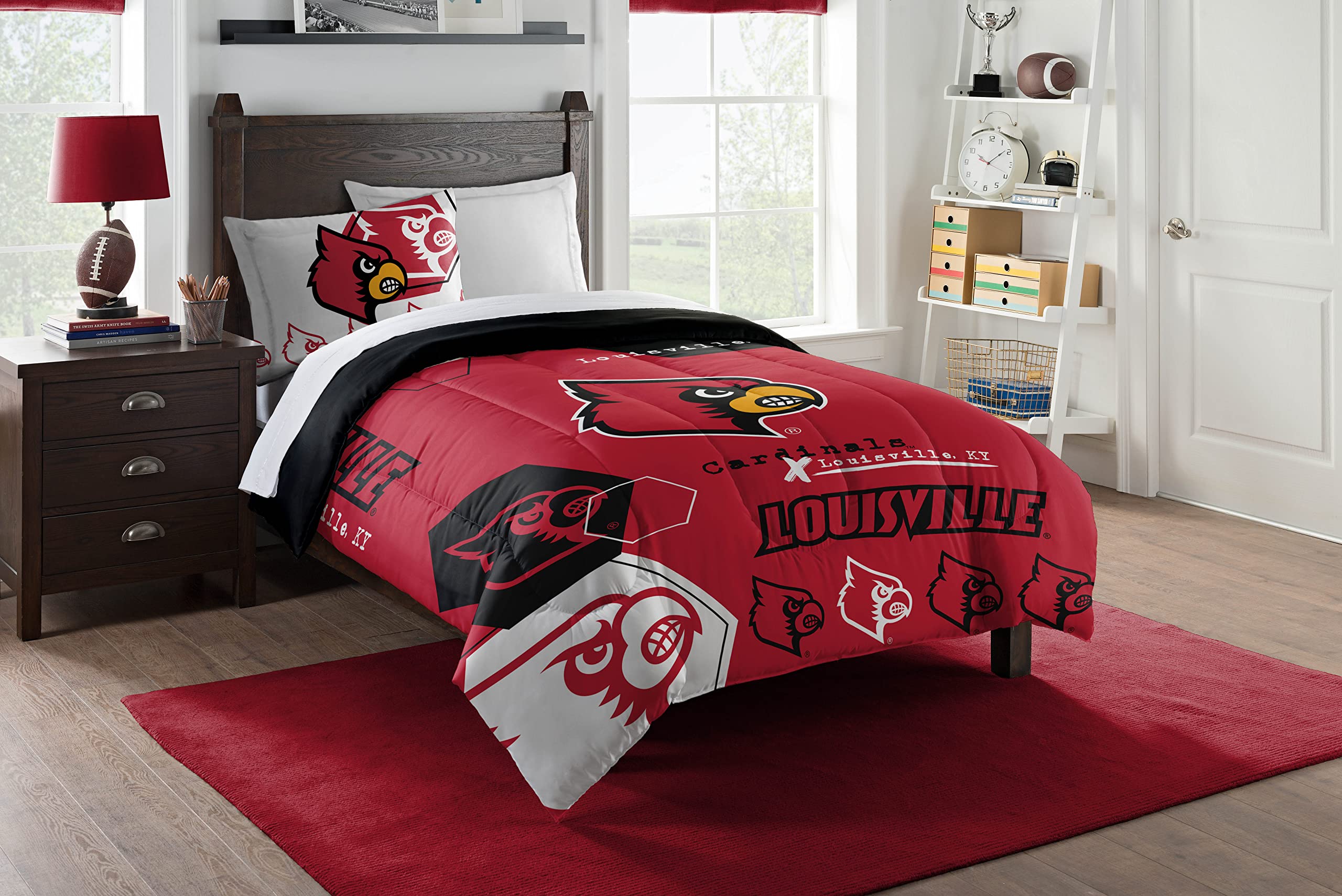 Northwest NCAA Unisex-Adult Comforter and Sham Set