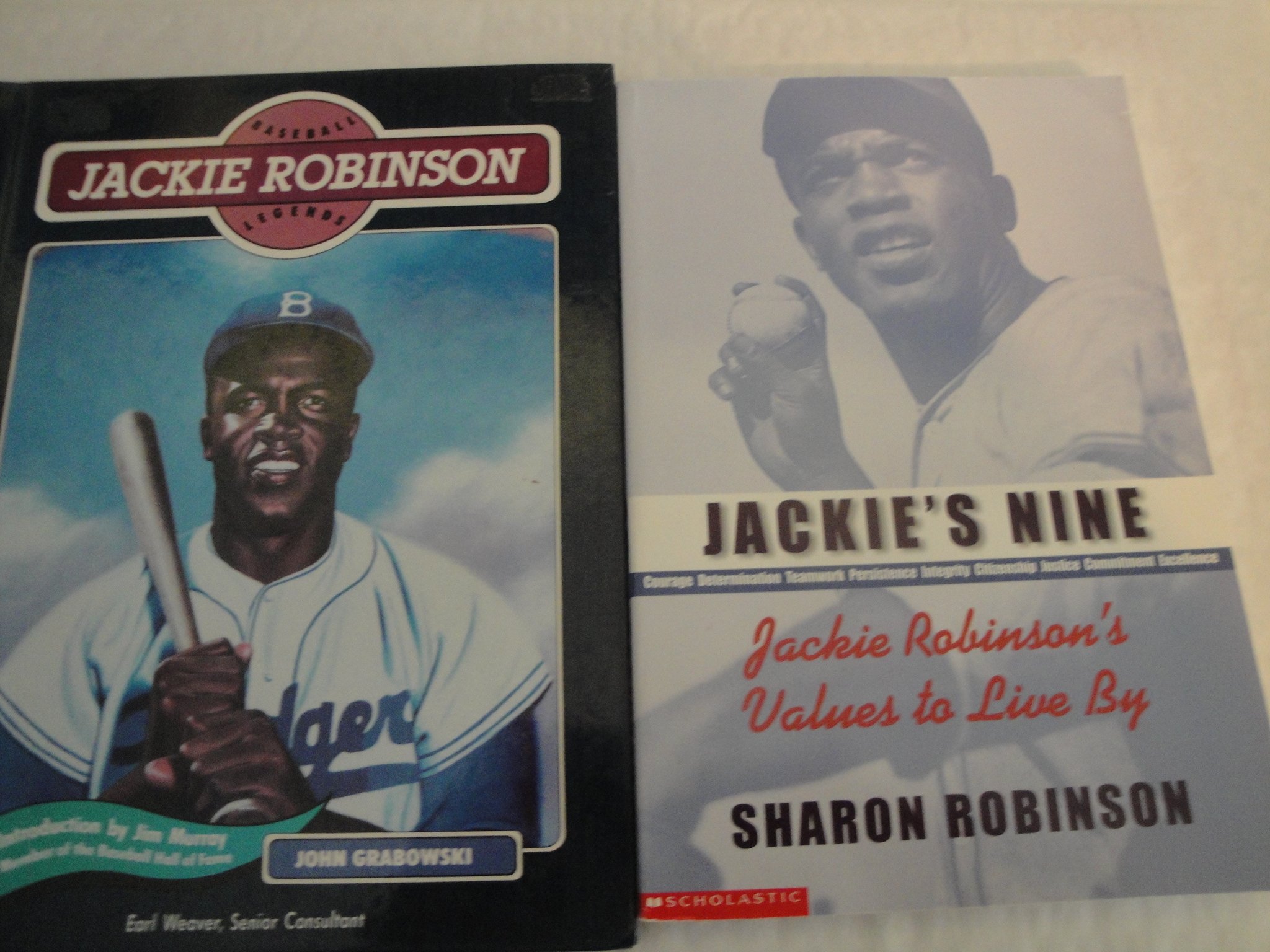 Amazon.com: Jackie Robinson (Baseball Legends): 9780791011881 ...