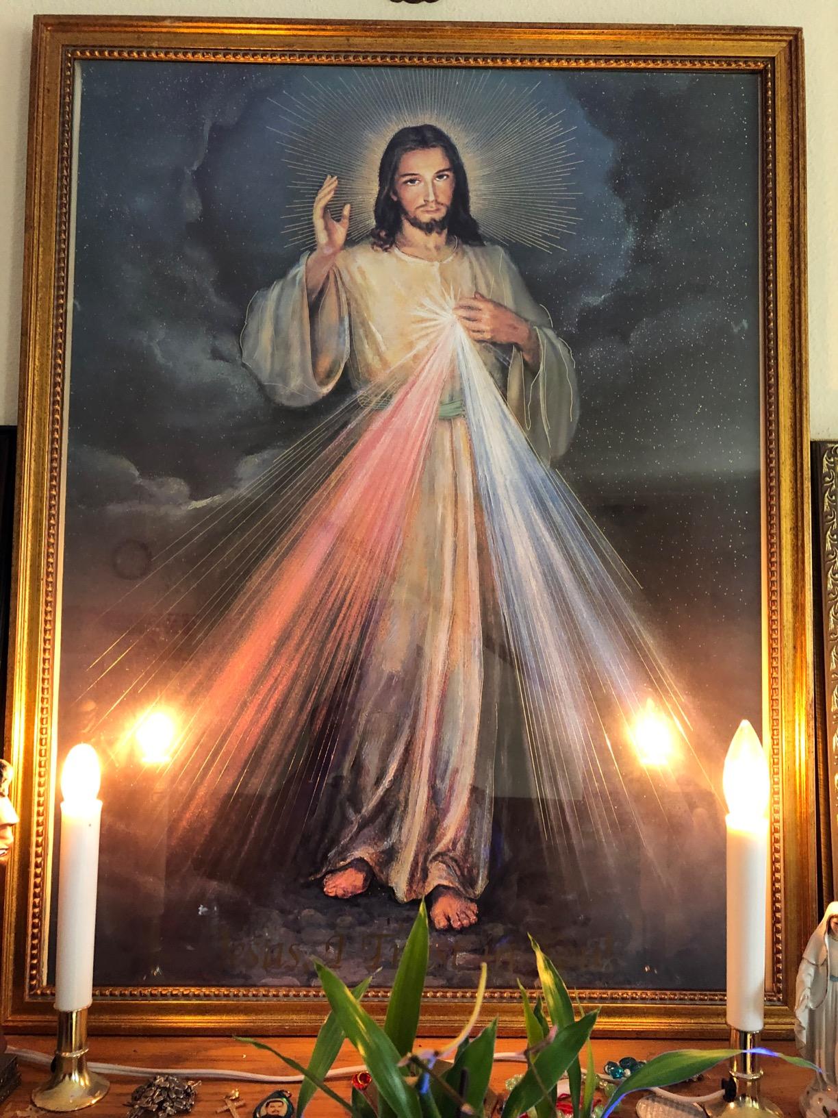 Amazon.com: Large Divine Mercy Print 19" X 27" Made in Italy! : Home ...