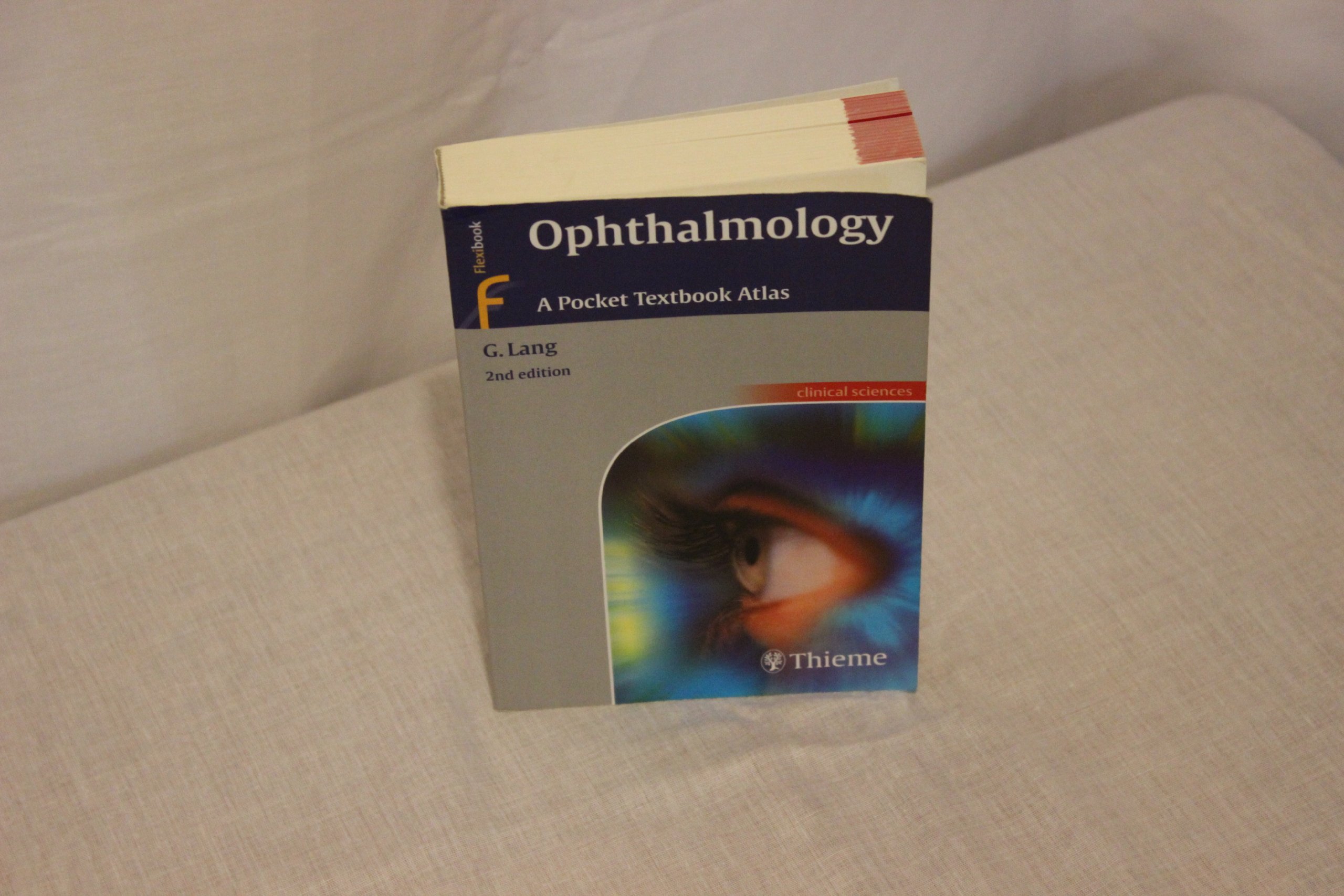 Ophthalmology: A Pocket Textbook Atlas: 9781588905550: Medicine ...