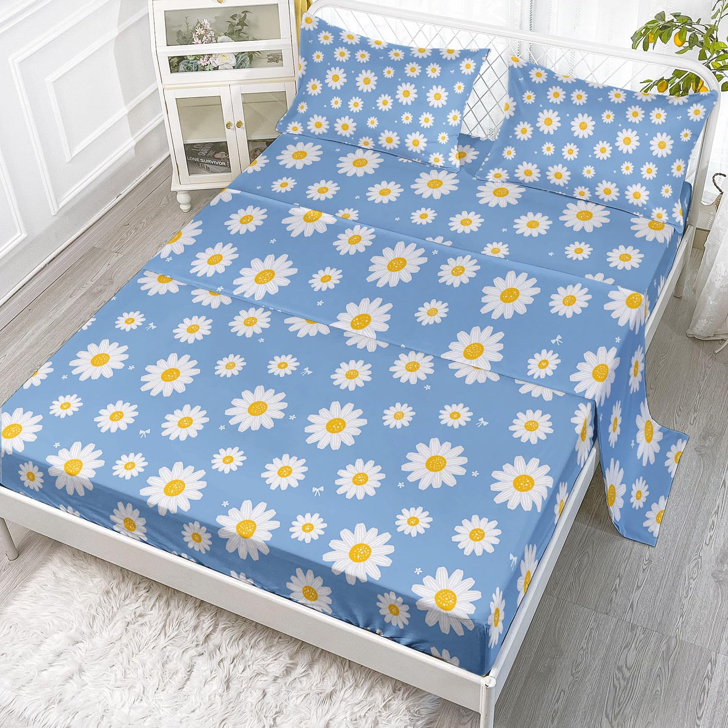 Amazon.com: Smell Sunshine Lightweight Blue and White Daisy Sheets Set ...