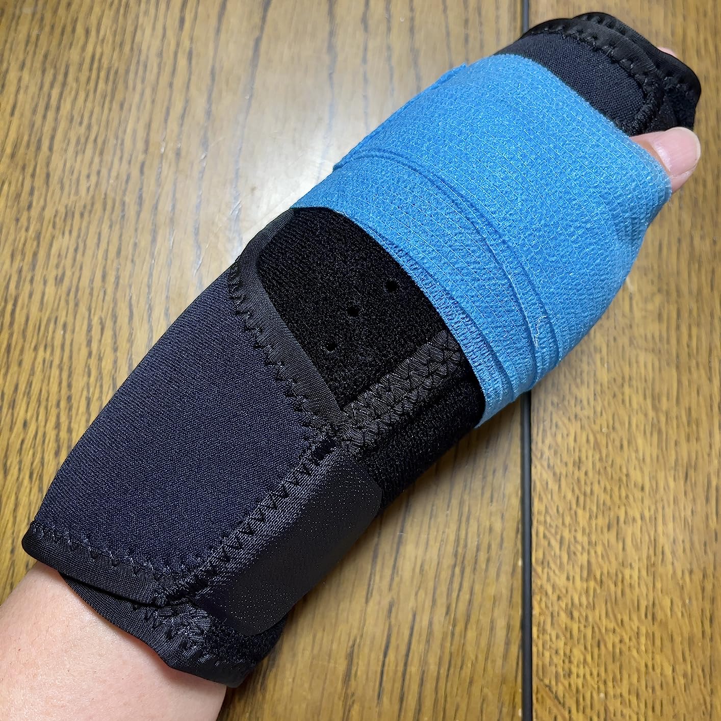 Amazon | BraceUP 手首 tfcc サポーター 睡眠用 豆袋 軽量 アルミ固定板付き クッションパッド付き 家事 育児 パソコン/スマホ操作 男女兼用 左右兼用 ...