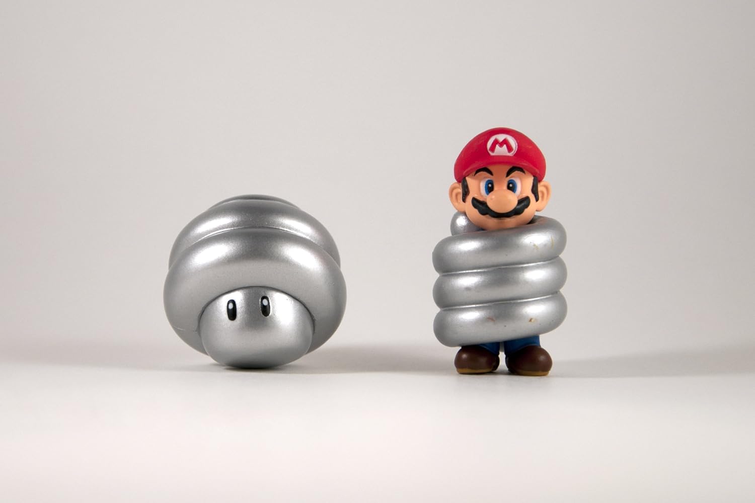 Nintendo Super Mario Galaxy 2 - Mini Figurine 2 Pack - Spring Mario ...