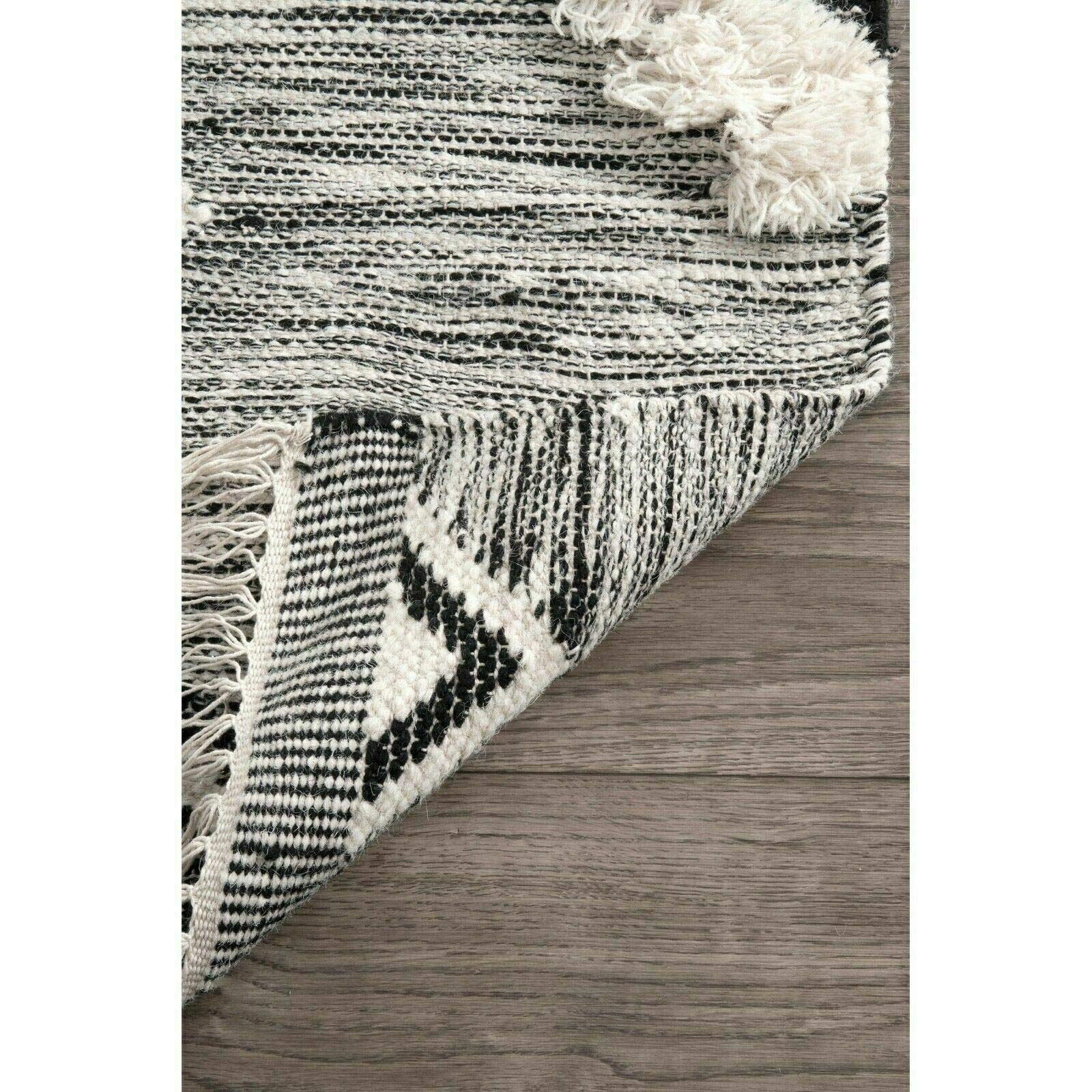 THE RAISE Area Rug, Mat Rug, Geometric Savannah Moroccan Fringe Area ...