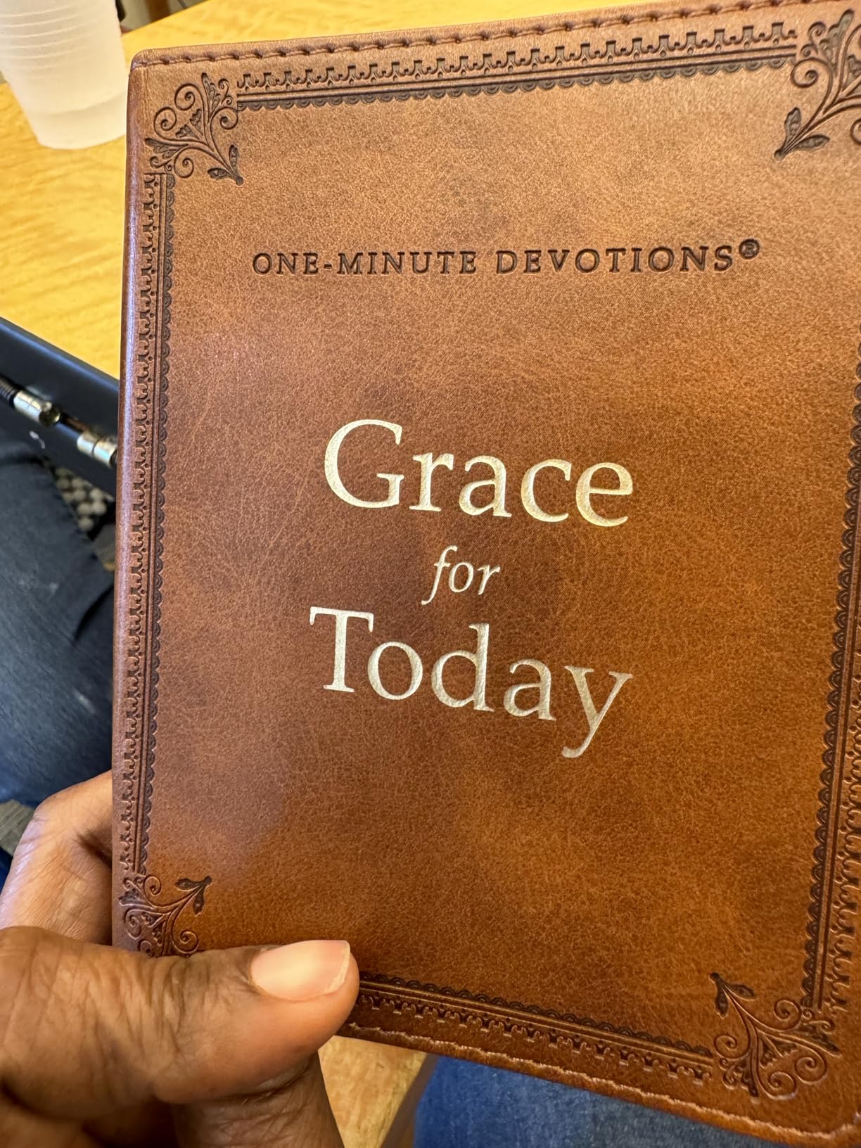 Grace for Today: One-Minute Devotions: Solly Ozrovech, Kylie Munger ...