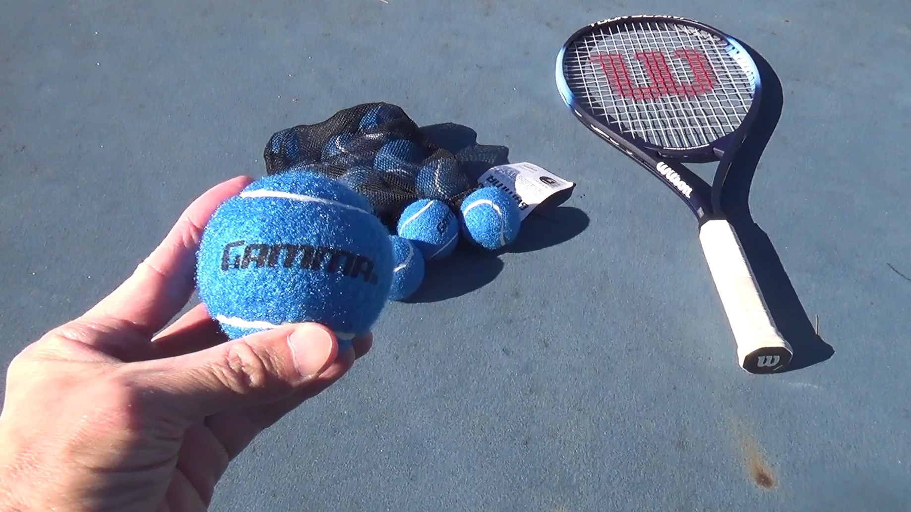 Watch GAMMA Bag of Blue Tennis Balls Customer Review on Amazon Live