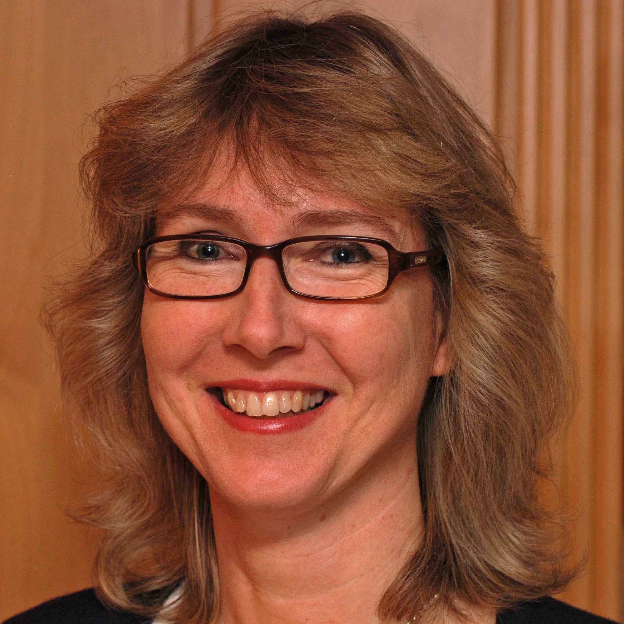 Amazon.de: Gabriele Dummschat: Bücher, Biographie, neuestes Aktualisierung