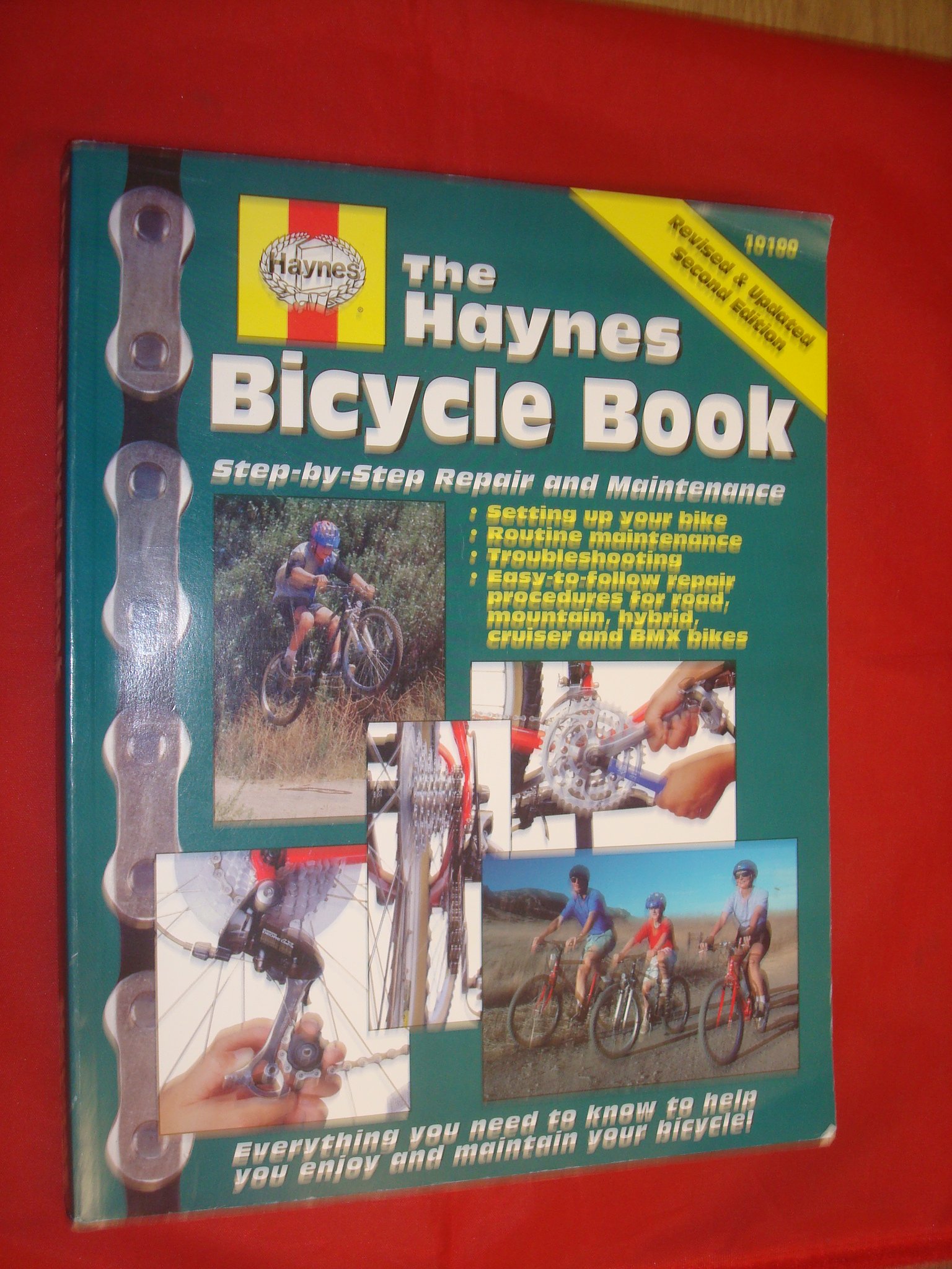 Amazon.com: Haynes Repair Manuals The Bicycle Book: 9781563924286: Chilton