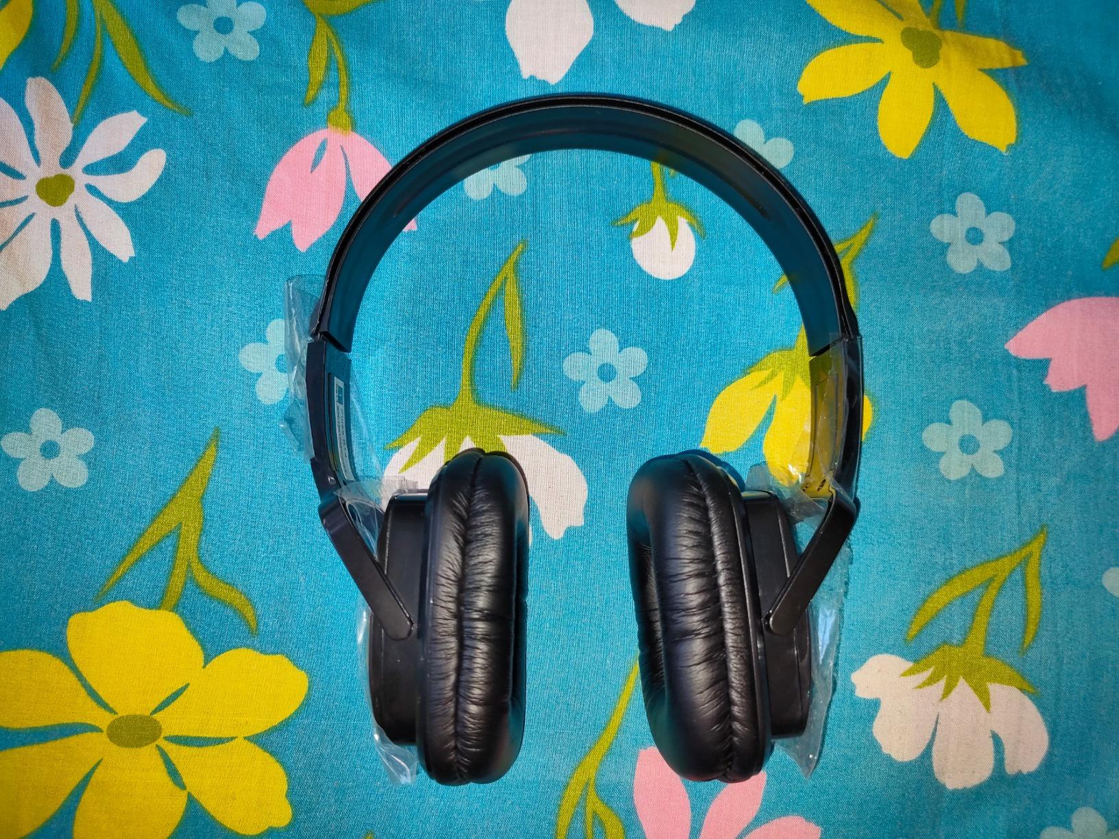 iBall Pulse BT4 Neckband Wireless Bluetooth Headphones With Mic,(Black ...