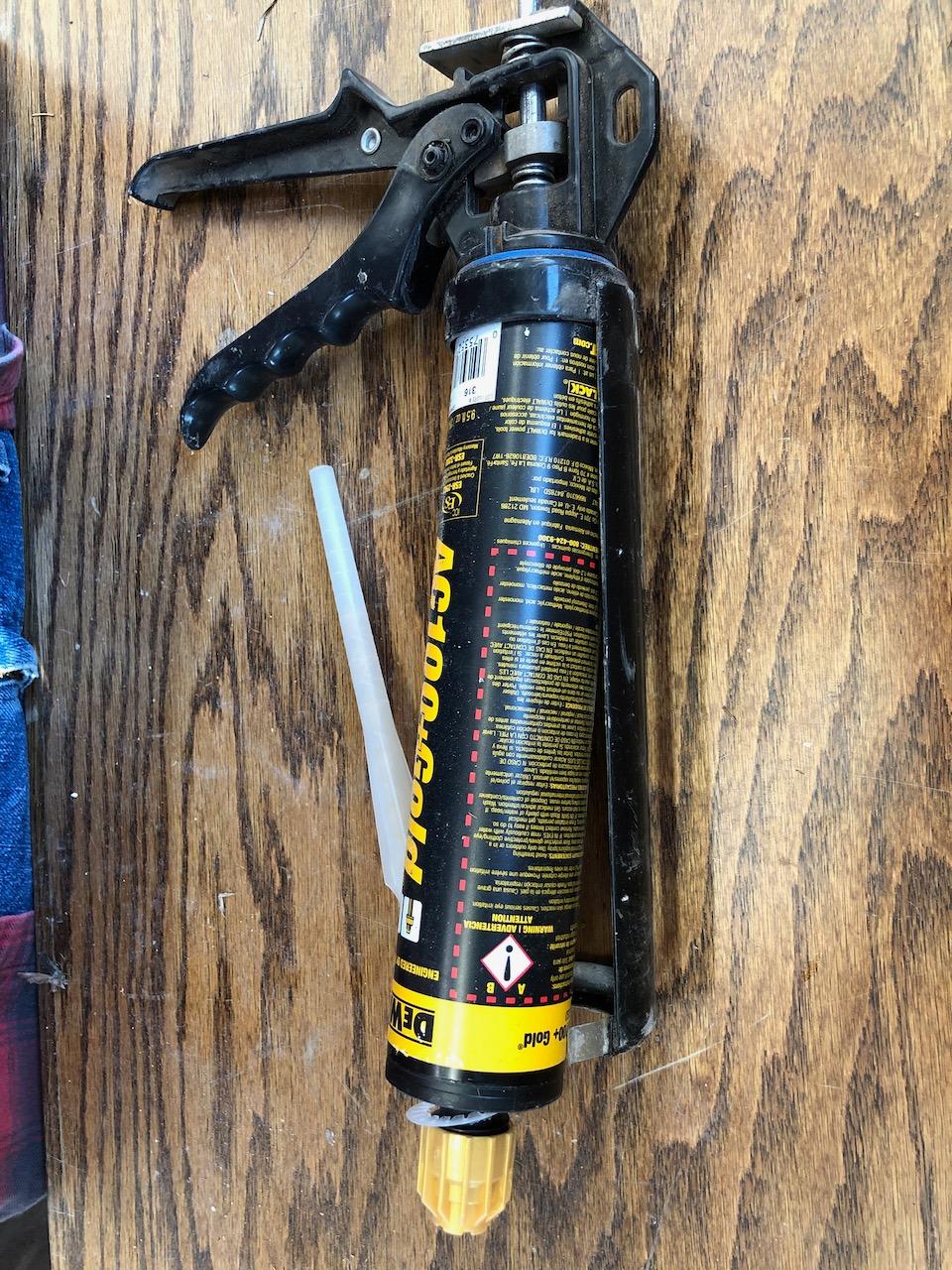 Amazon.com: 10 oz. Dewalt AC100+ Gold Quik-Shot Acrylic Epoxy Adhesive ...