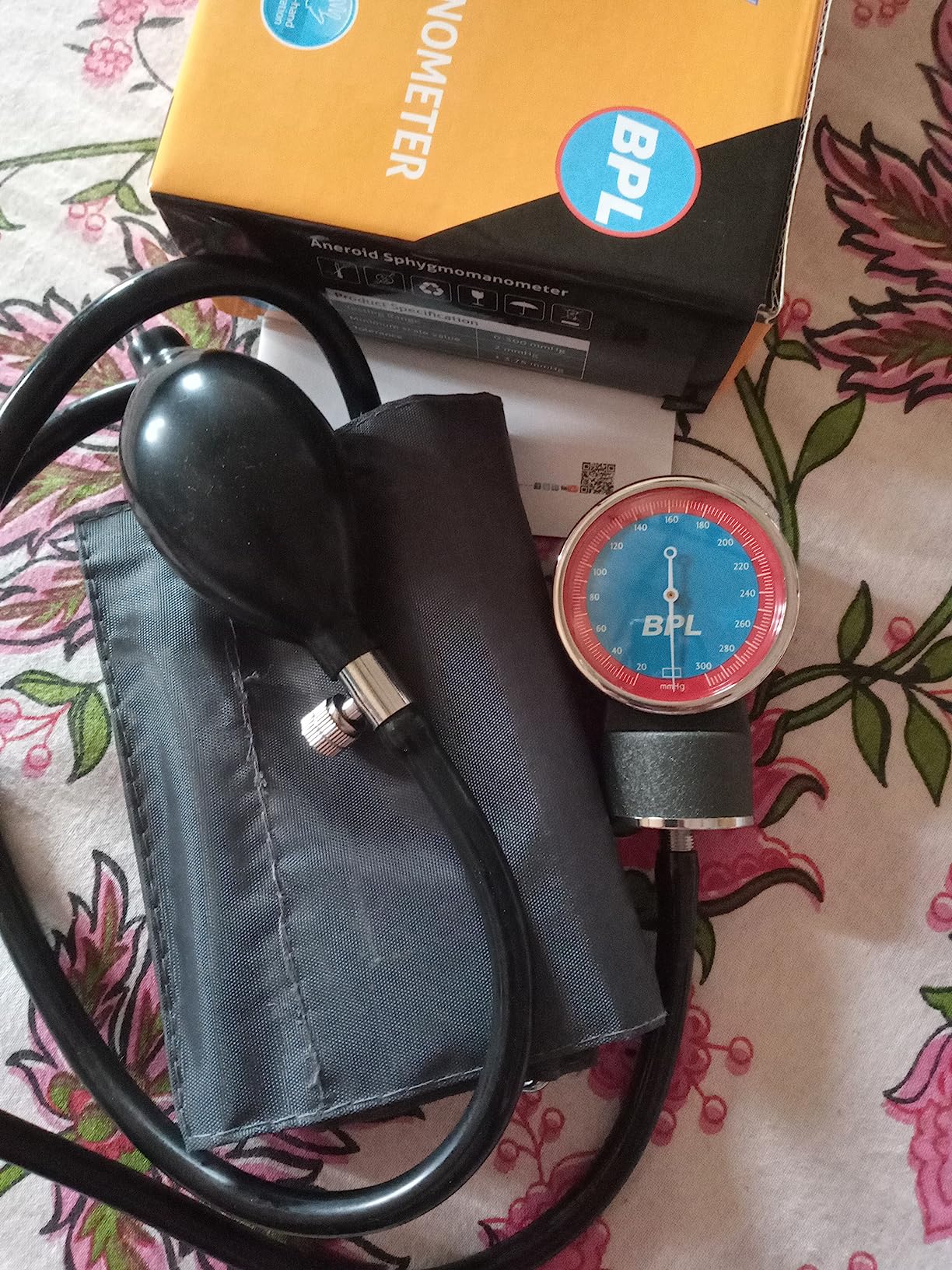 BPL Medical Technologies Manual Large Dial Aneroid Sphygmomanometer ...