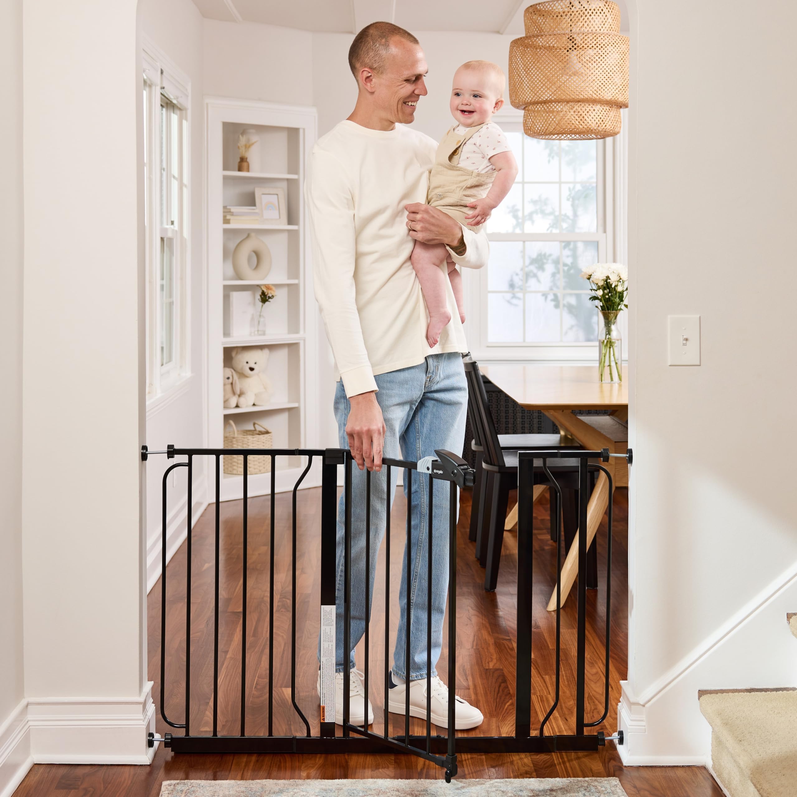 Amazon.com: Evenflo Position & Lock Tall & Wide Baby Gate, Pressure ...