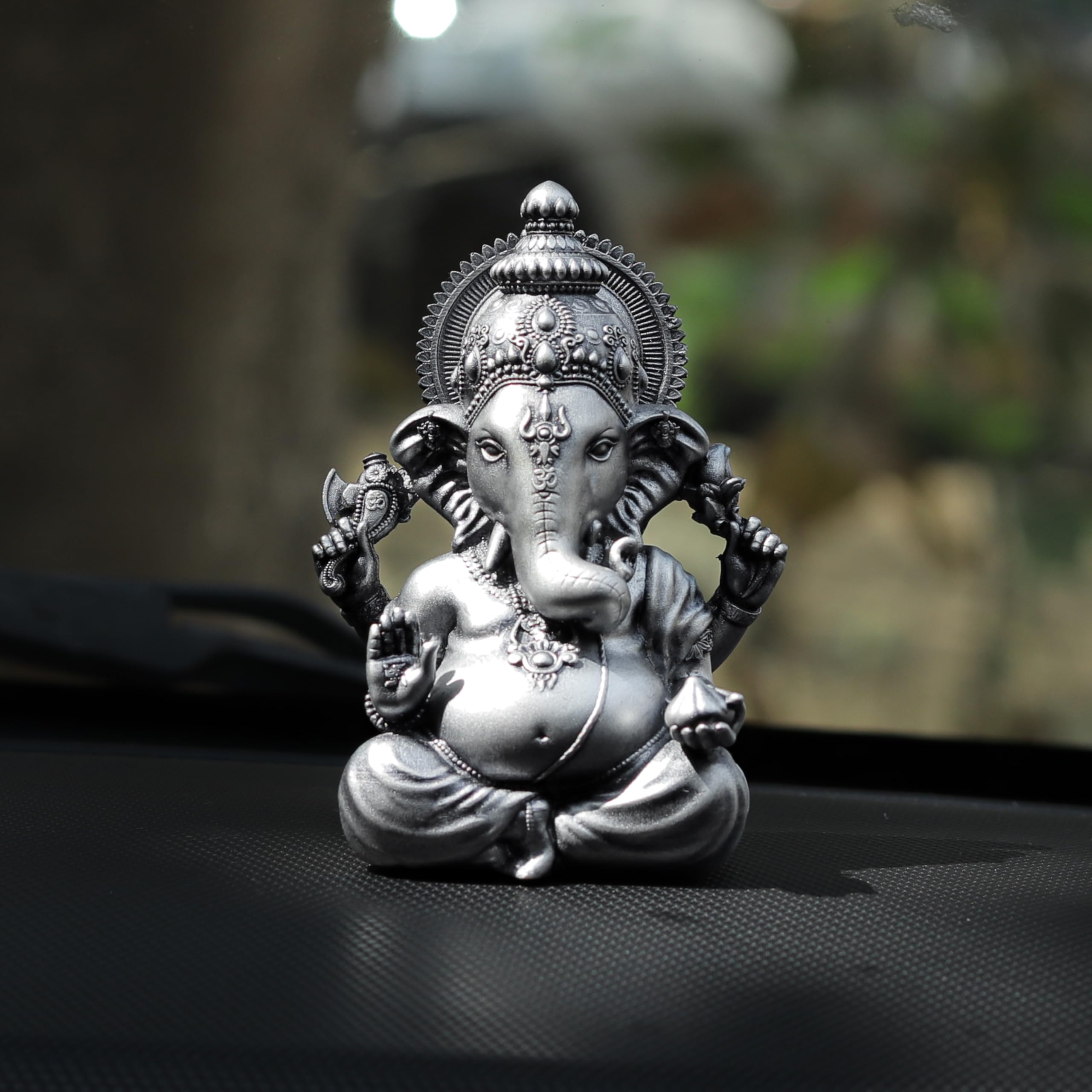 Amazon.com: Artarium Ganesha Statue for Car Dashboard Marble and Resin ...
