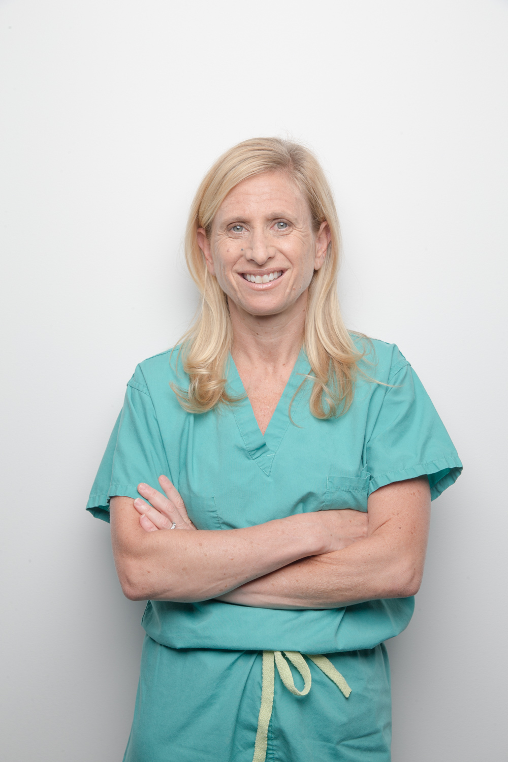 Amazon.co.uk: Dr. Elisa Port: books, biography, latest update