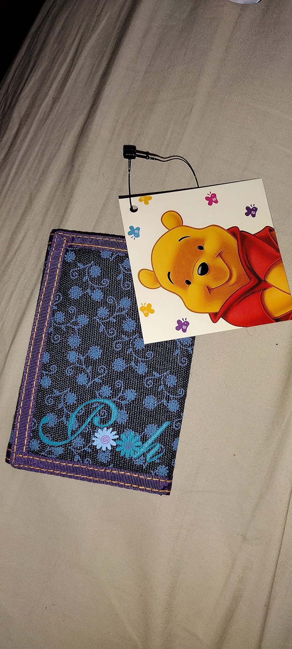 Amazon.com: Disney Winnie The Pooh Tri-fold Wallet : Clothing, Shoes ...