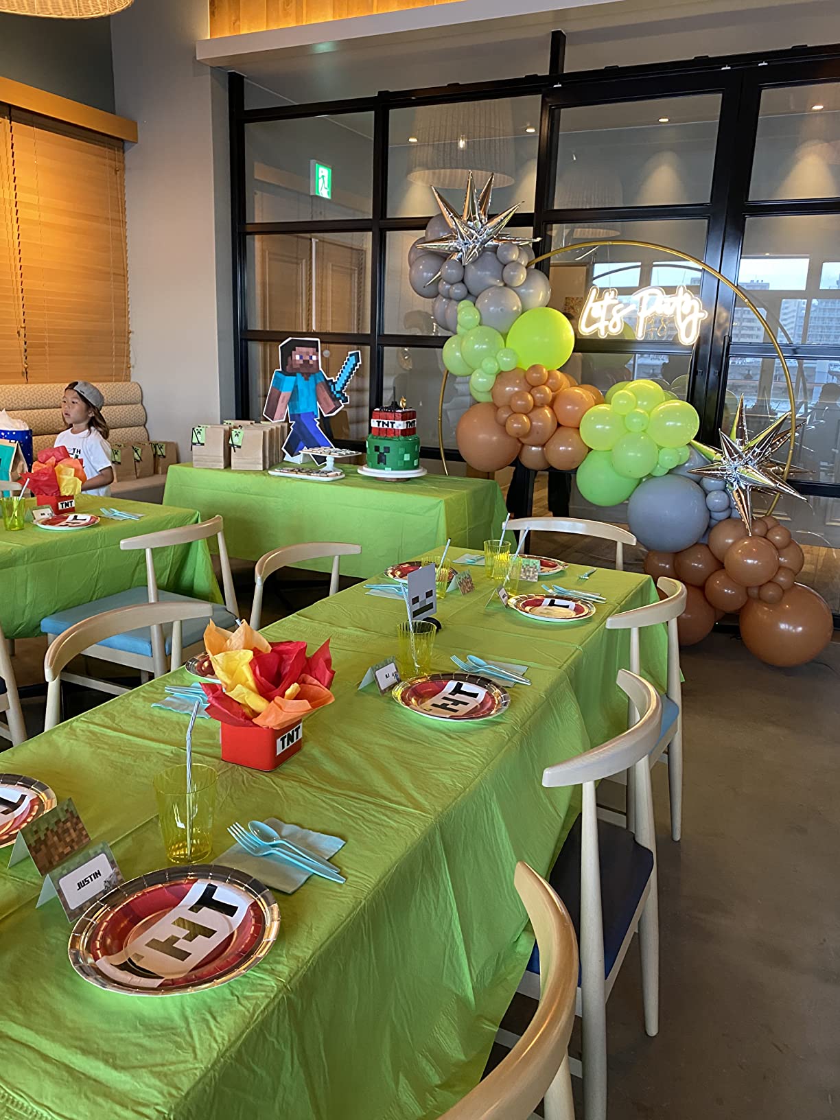 Amazon.com: Multicolor Minecraft Decorating Kit (5 Pieces) - Exciting ...