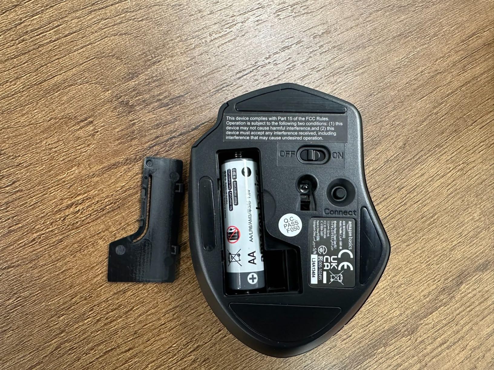 Amazon Basics Ergonomic Wireless PC Mouse - DPI adjustable - Black ...