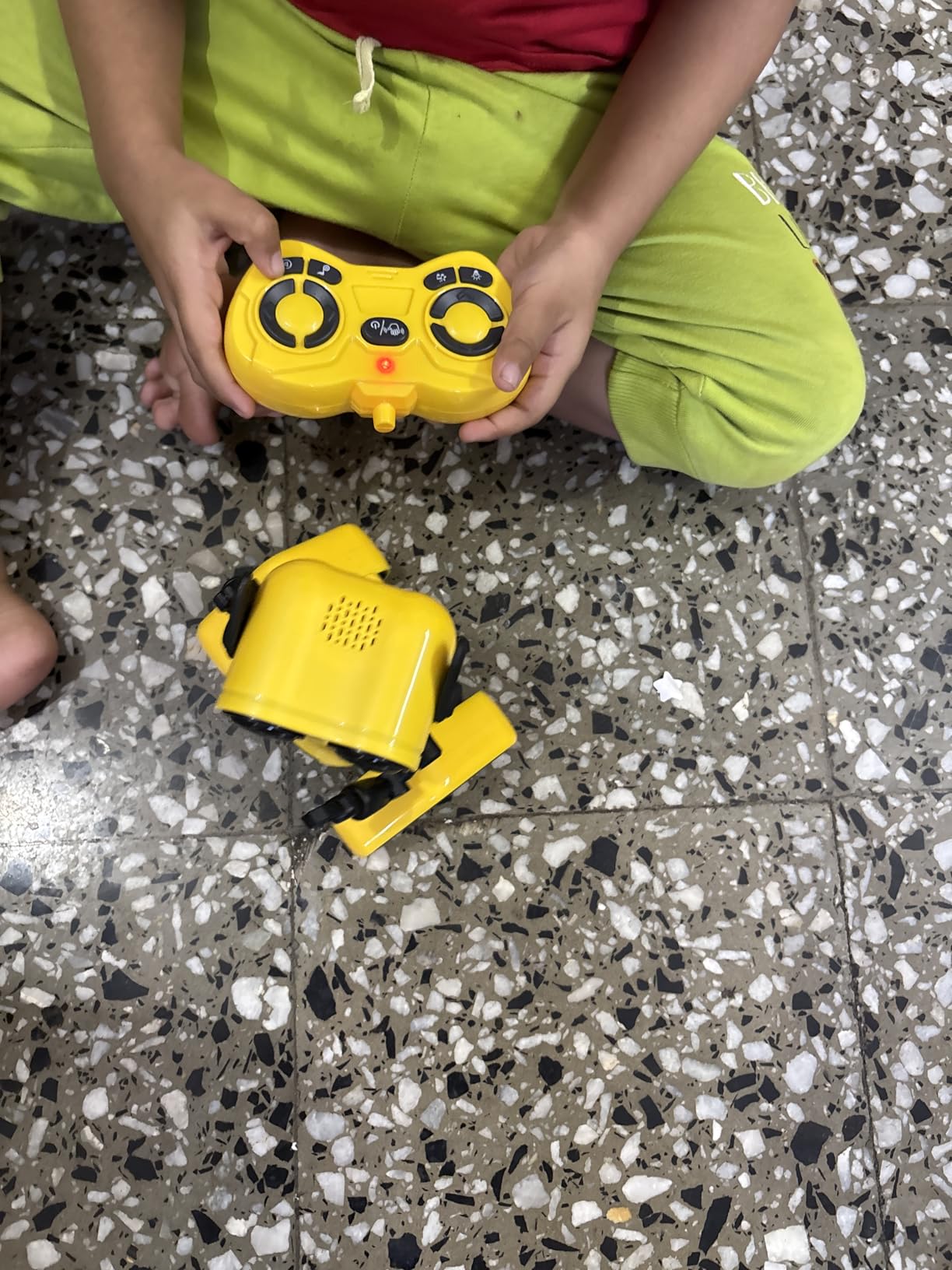 Buy The Little Ones Remote Control Robot - Robot Toys,Dancing Robot Toy ...