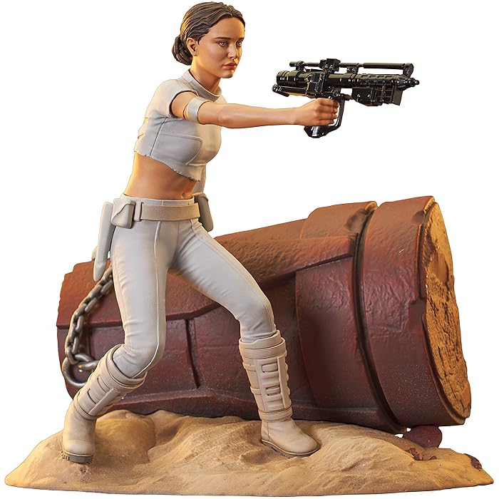 Buy DIAMOND SELECT TOYS Star Wars: Attack of The Clones: Padme Amidala ...