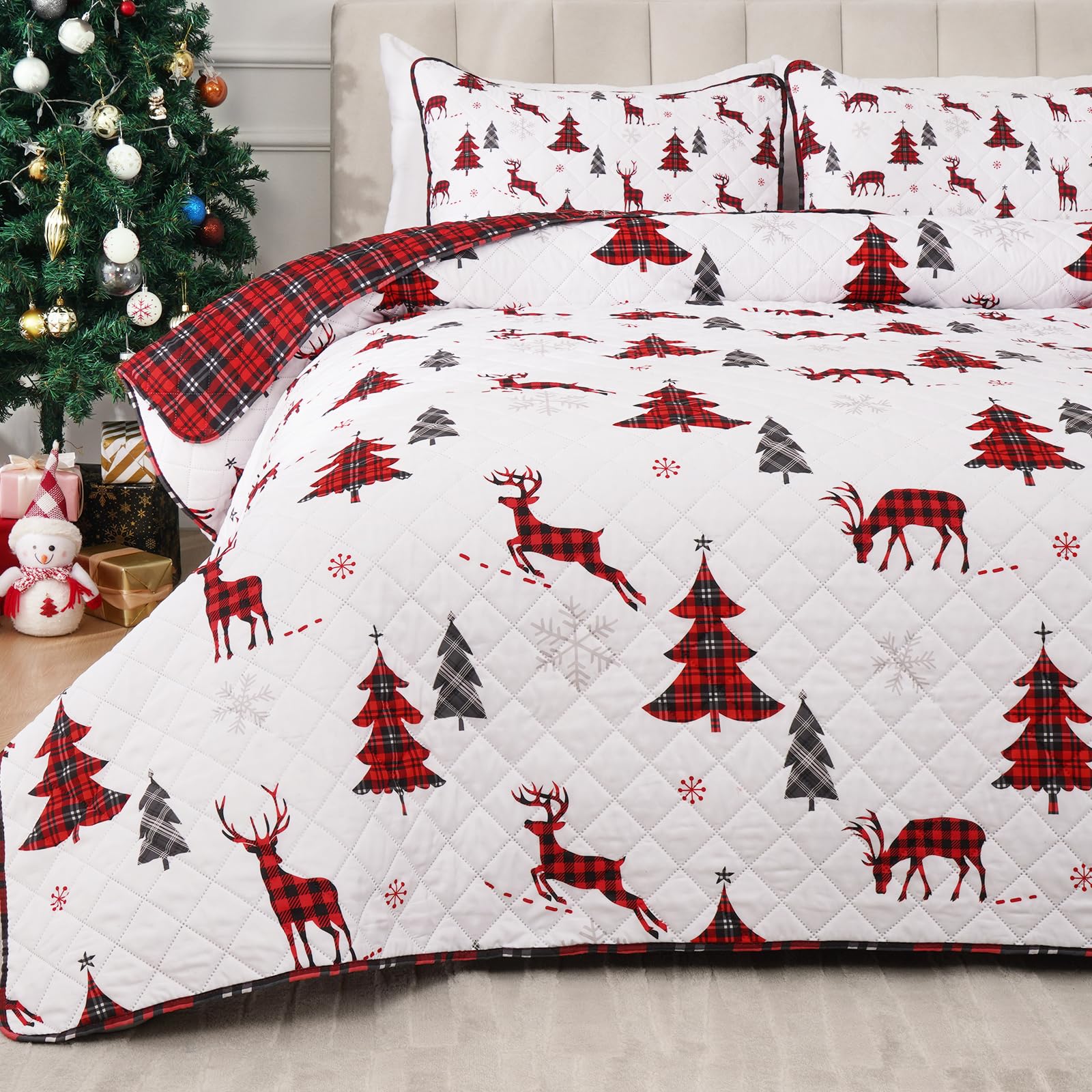 Amazon.com: FRAMICS 3 Pieces Christmas Quilt Set King Size Reversible ...