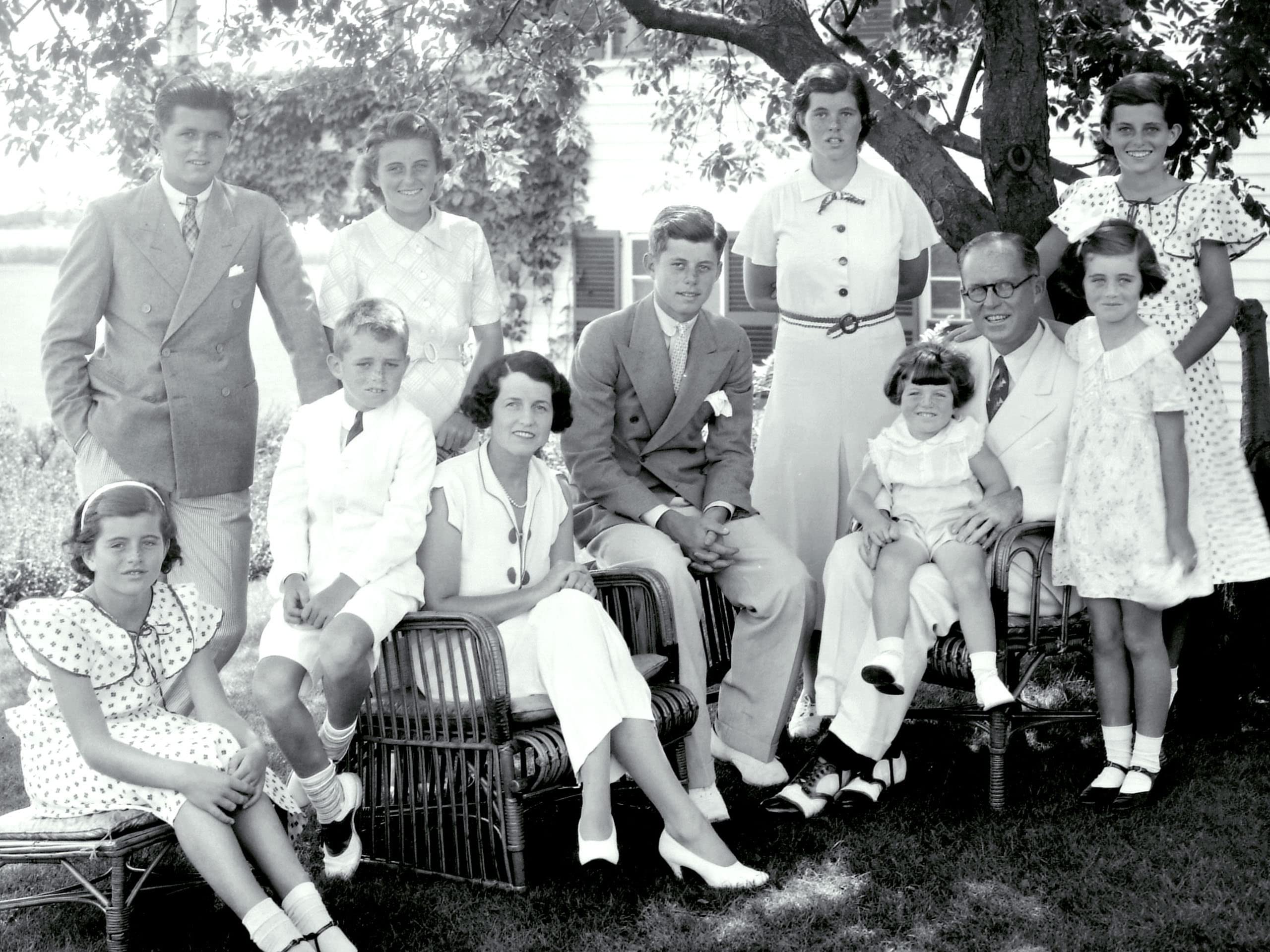 Watch American Dynasties: The Kennedys - Season 1 | Prime Video