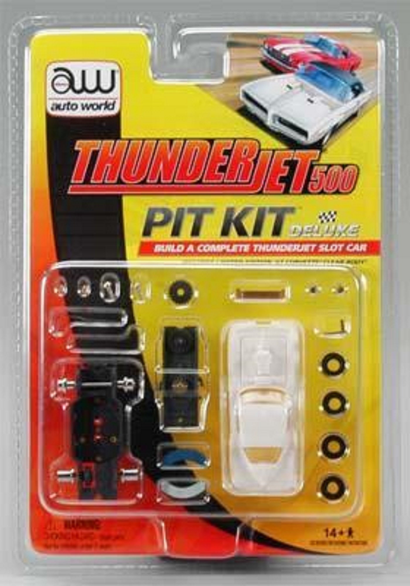 Buy Auto World AW Thunder Jet Deluxe Pit Kit with Corvette HO Scale ...