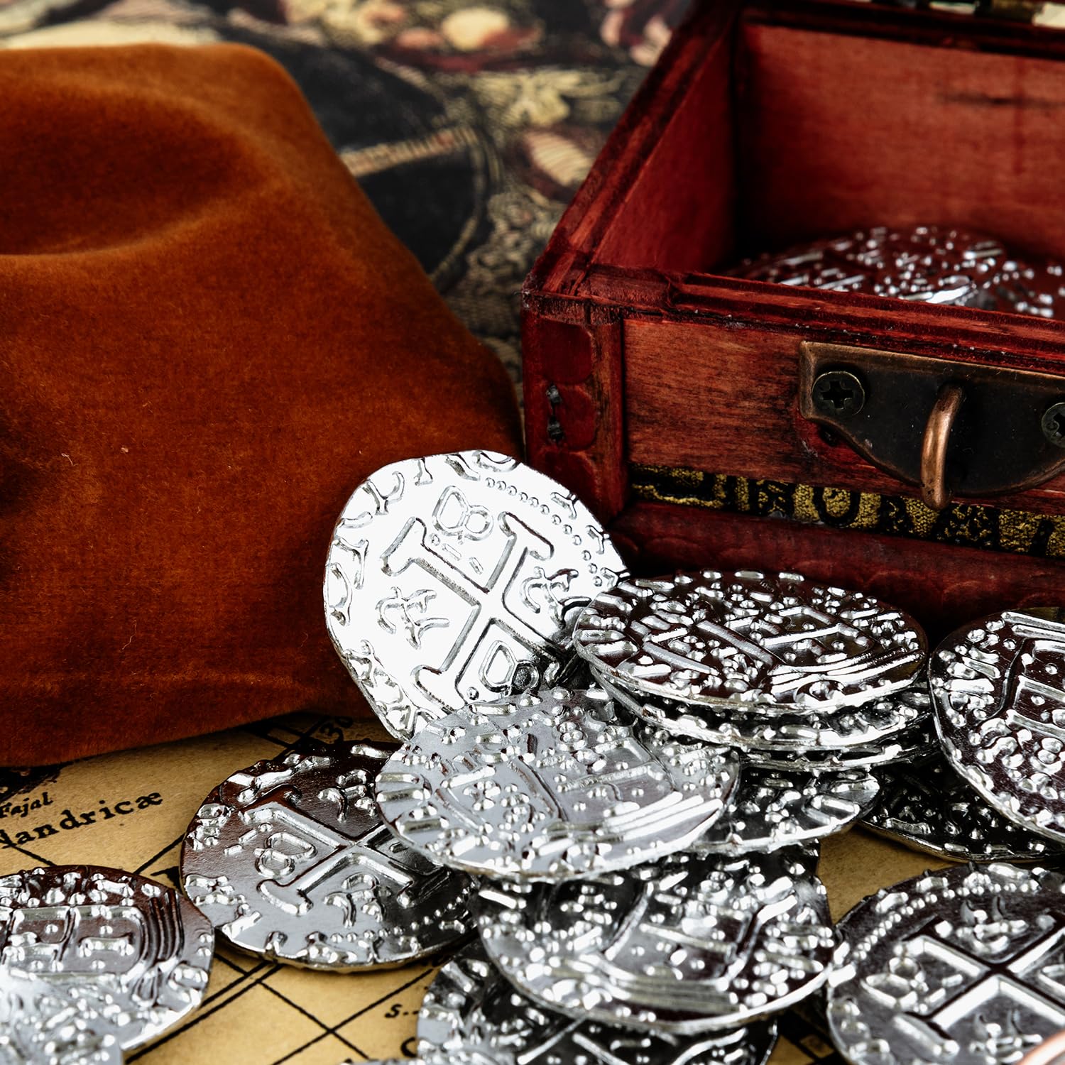 35 Metal Pirate Coins, Silver Treasure Coin Set, Metal Replica Spanish ...