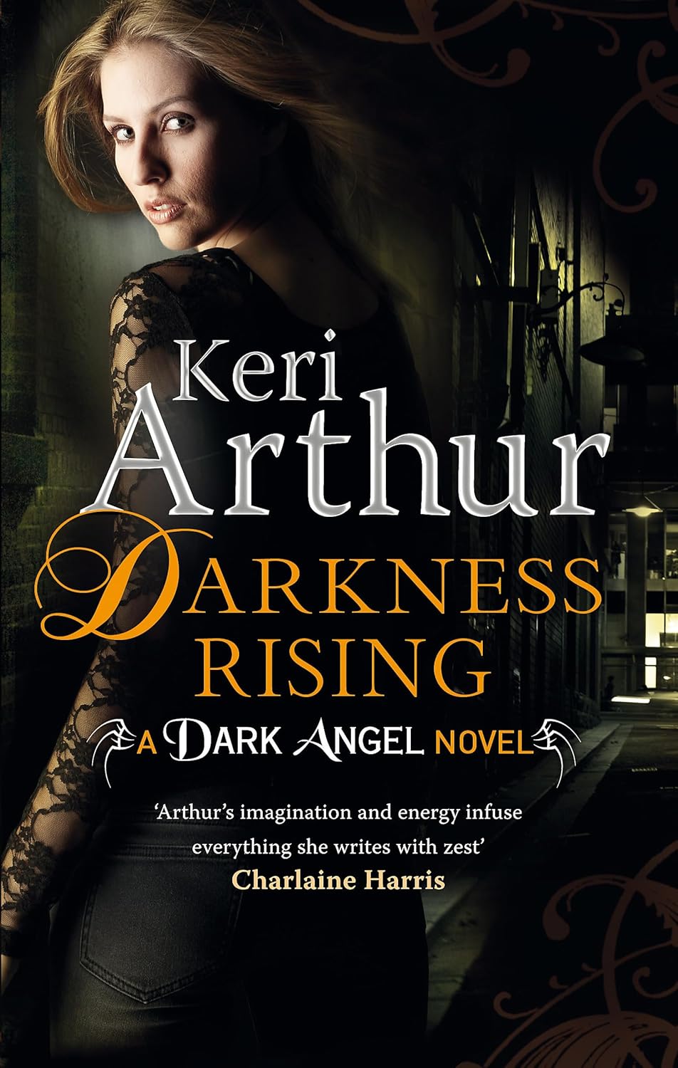 Darkness Rising: Number 2 in series (Dark Angels) : Arthur, Keri ...