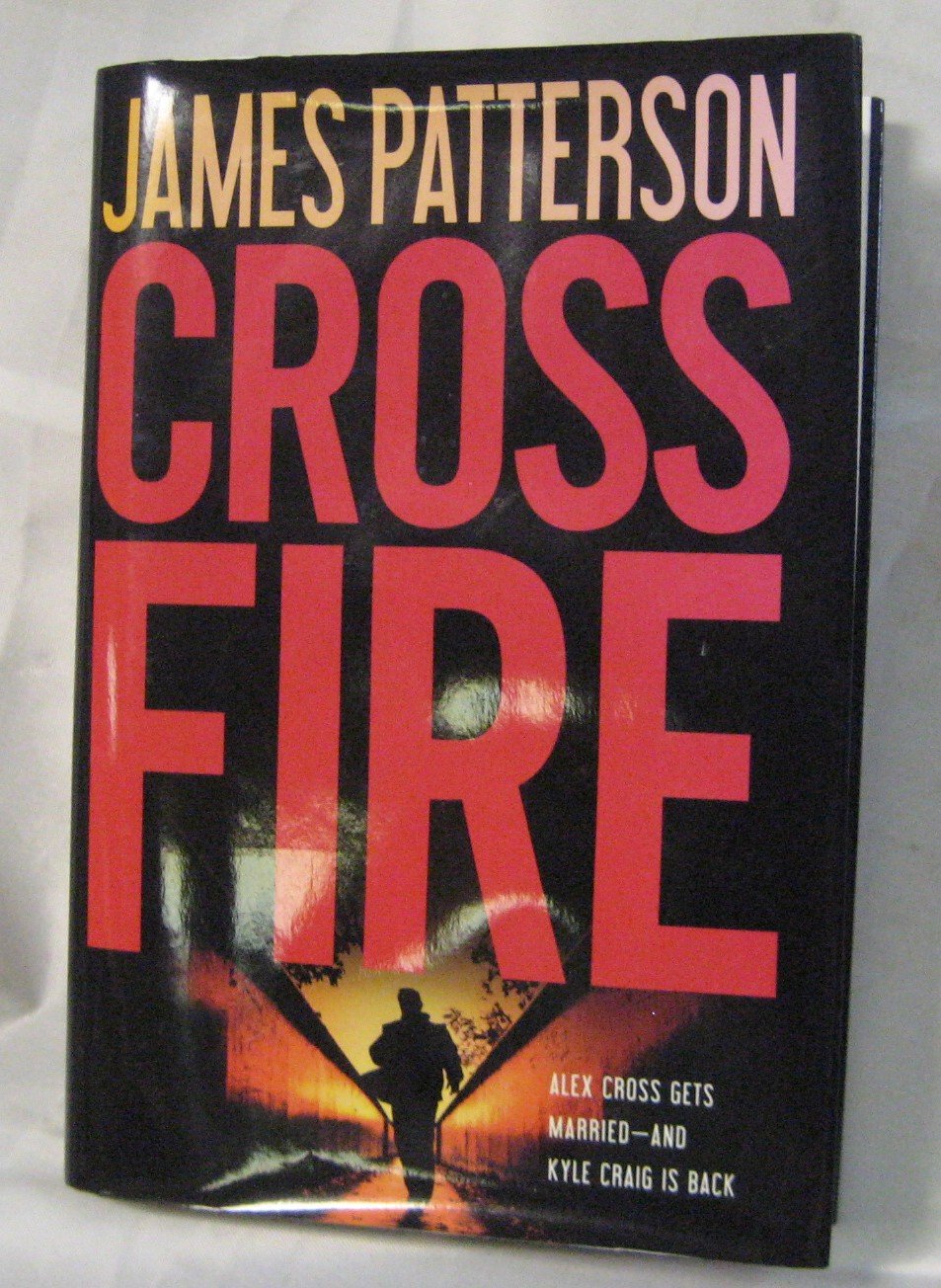 Cross Fire, Large Print: James Patterson: 9781616644734: Amazon.com: Books