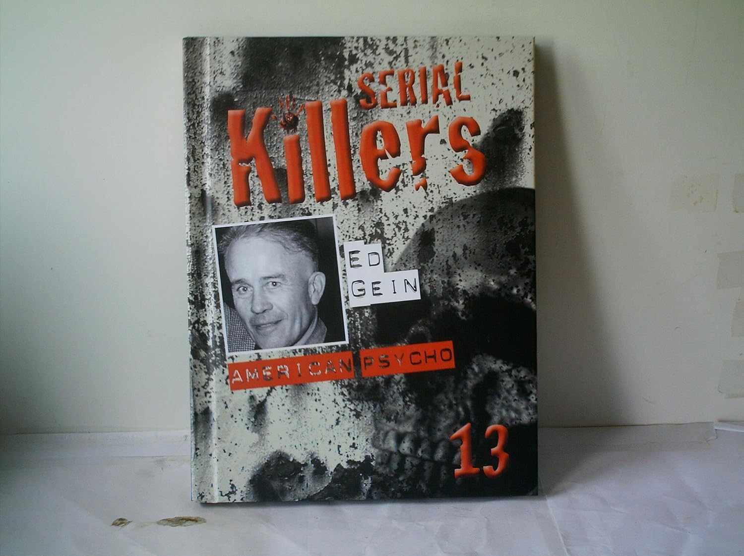 Serial Killers. Ed Gein. American Psycho. 13.: unknown author: Amazon ...