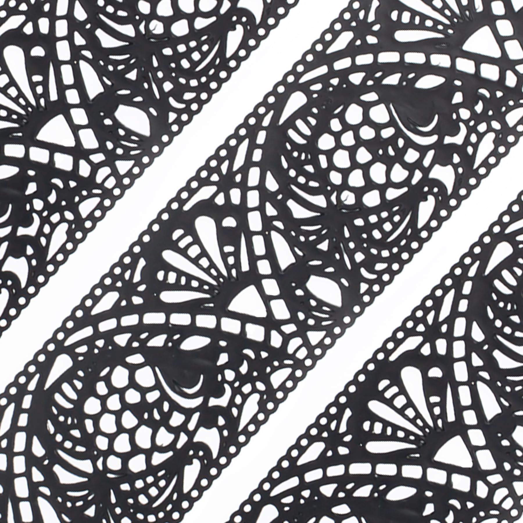 Amazon.com: Large Pre-Made Ready to Use Edible Cake Ribbon Lace Black ...