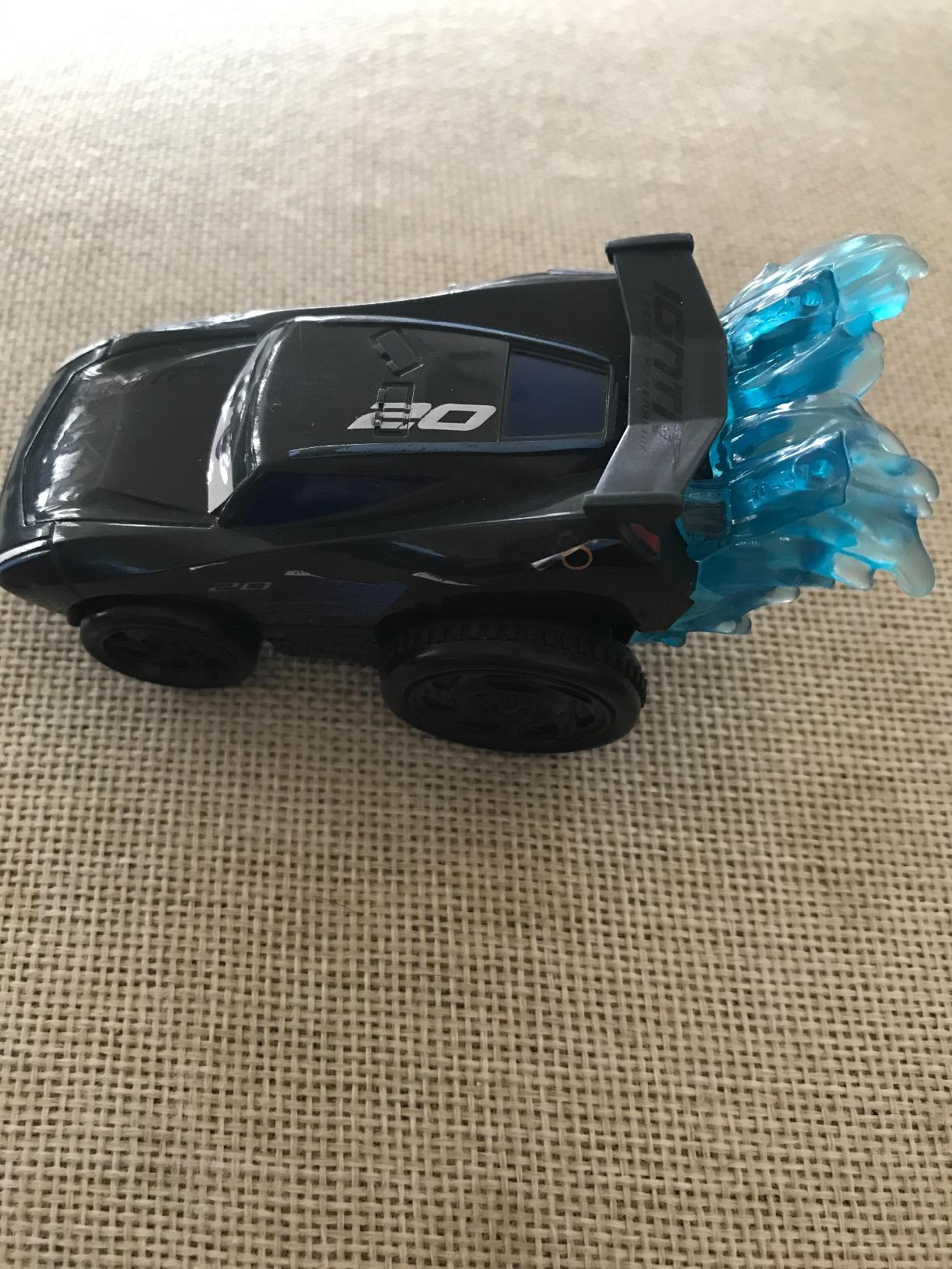 Amazon.com: Disney Pixar Cars 3 Splash Racers Jackson Storm Vehicle ...