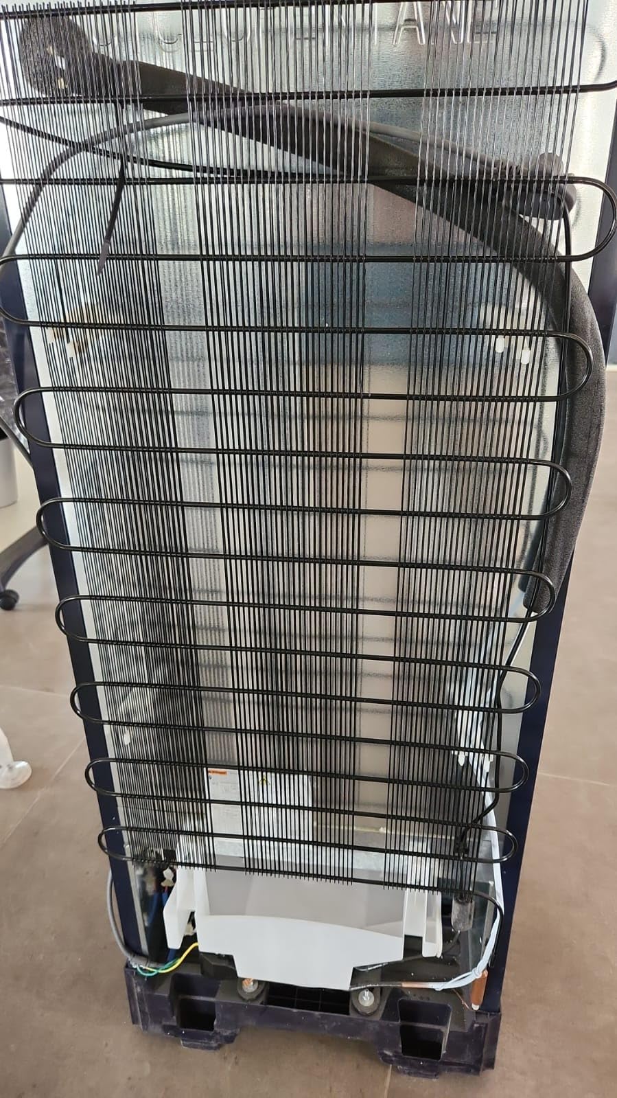 Whirlpool Ice Magic Powercool 190 L 4 Star Inverter Direct-Cool Single ...