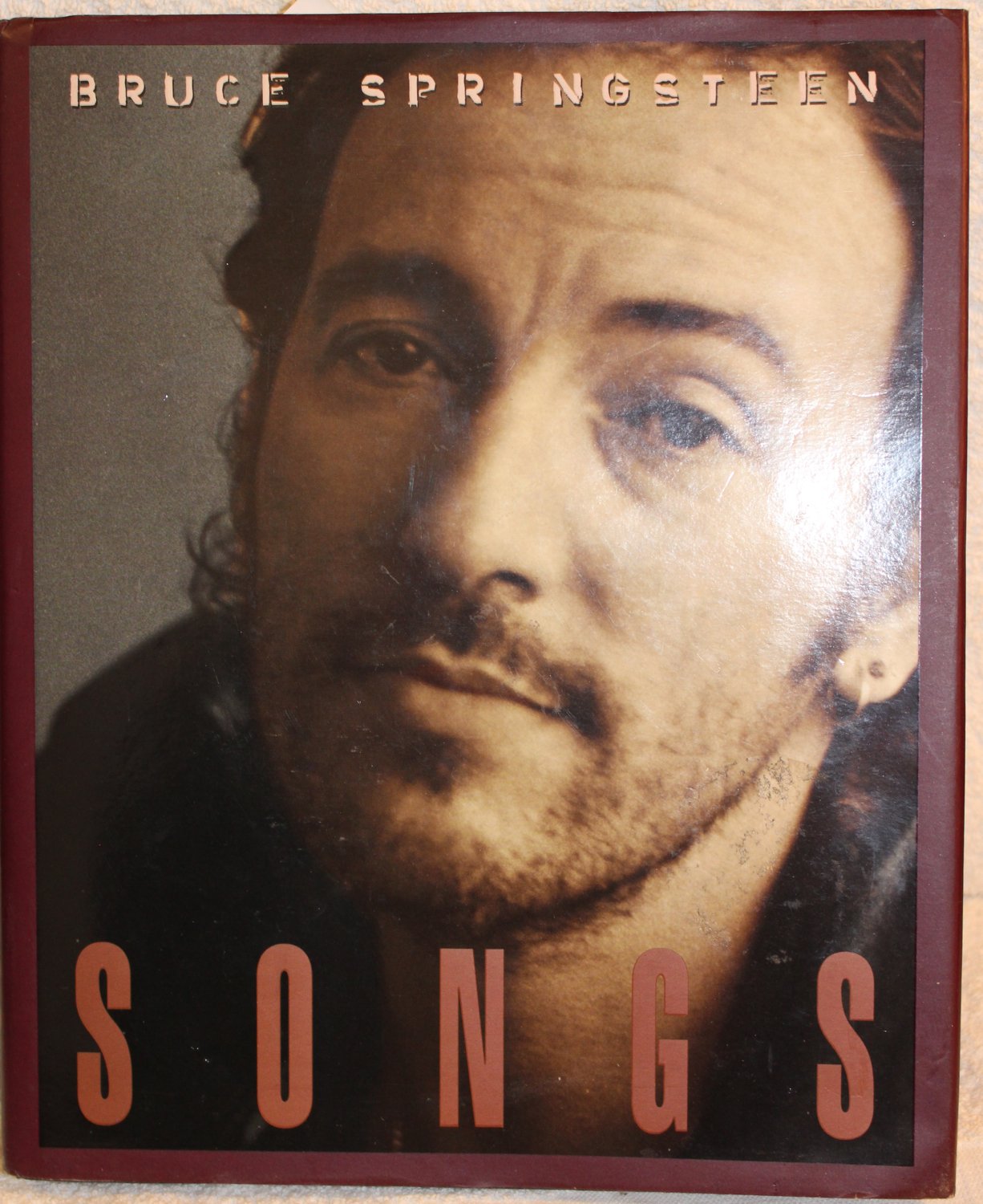 Amazon.com: Bruce Springsteen: Songs: 9780380976195: Springsteen, Bruce ...