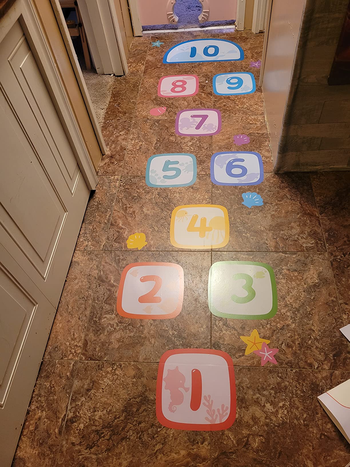 Amazon.com: HUANLE Kids DIY Lattice Floor Sticker Hopscotch Footprint ...