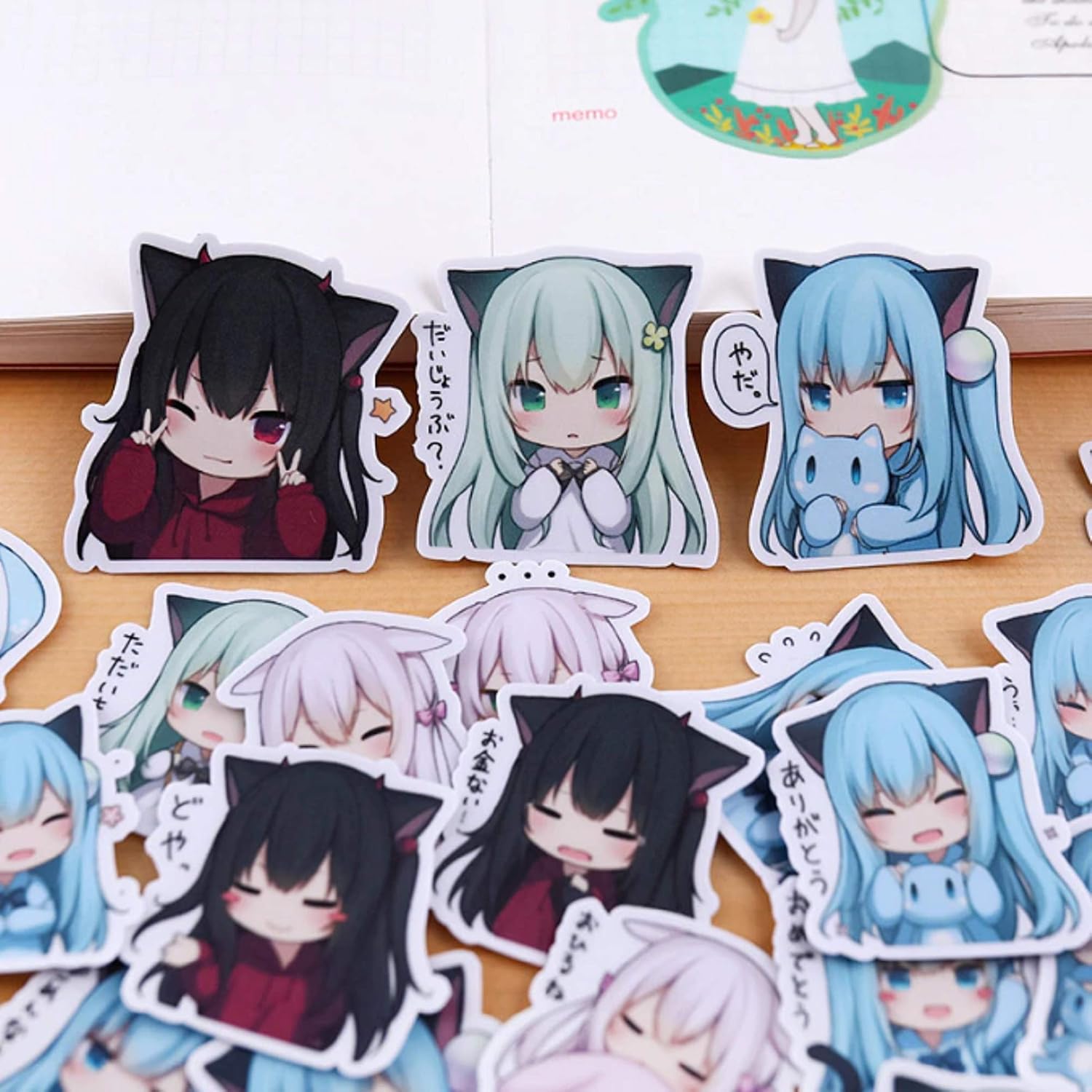Amazon.com: TokiShips 40 Pcs Kawaii Chibi Nekos | Japanese Stickers ...
