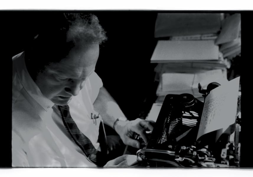 Amazon.com: Deliverance: 9780385313872: Dickey, James: Books