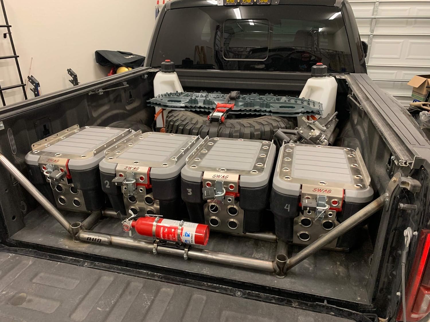 Auto & Motorrad Gallon Rubber Maid Action Packer Baja Bins 8 SWAG Off ...