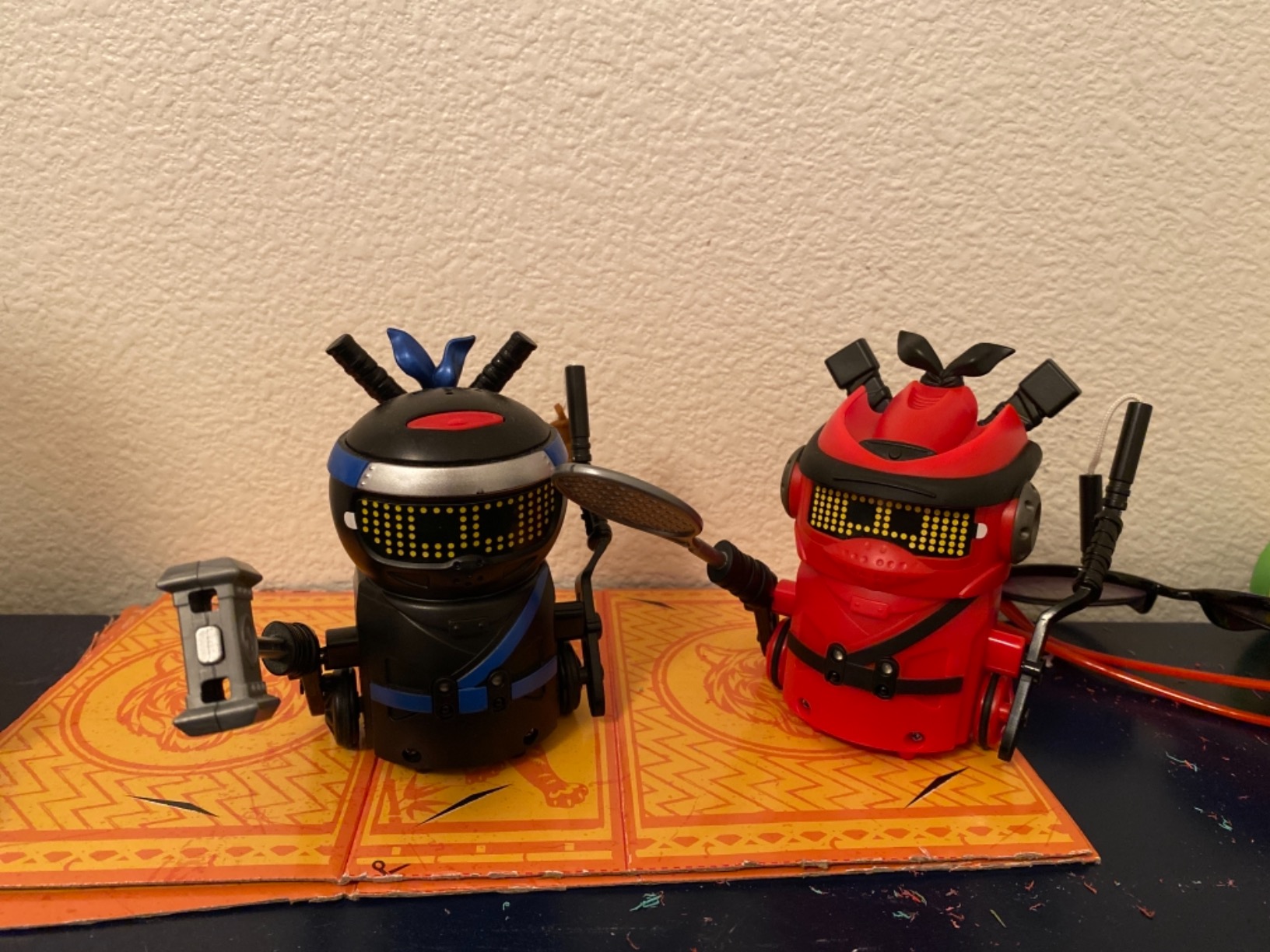 Amazon.com: Ninja Bots, 2 Pack - Battle Robots : Electronics