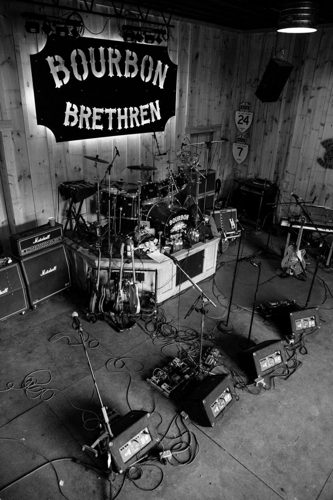 Behringer XR18 18 Channel, 12 Bus Digital Mixer : Amazon.ca: Musical ...