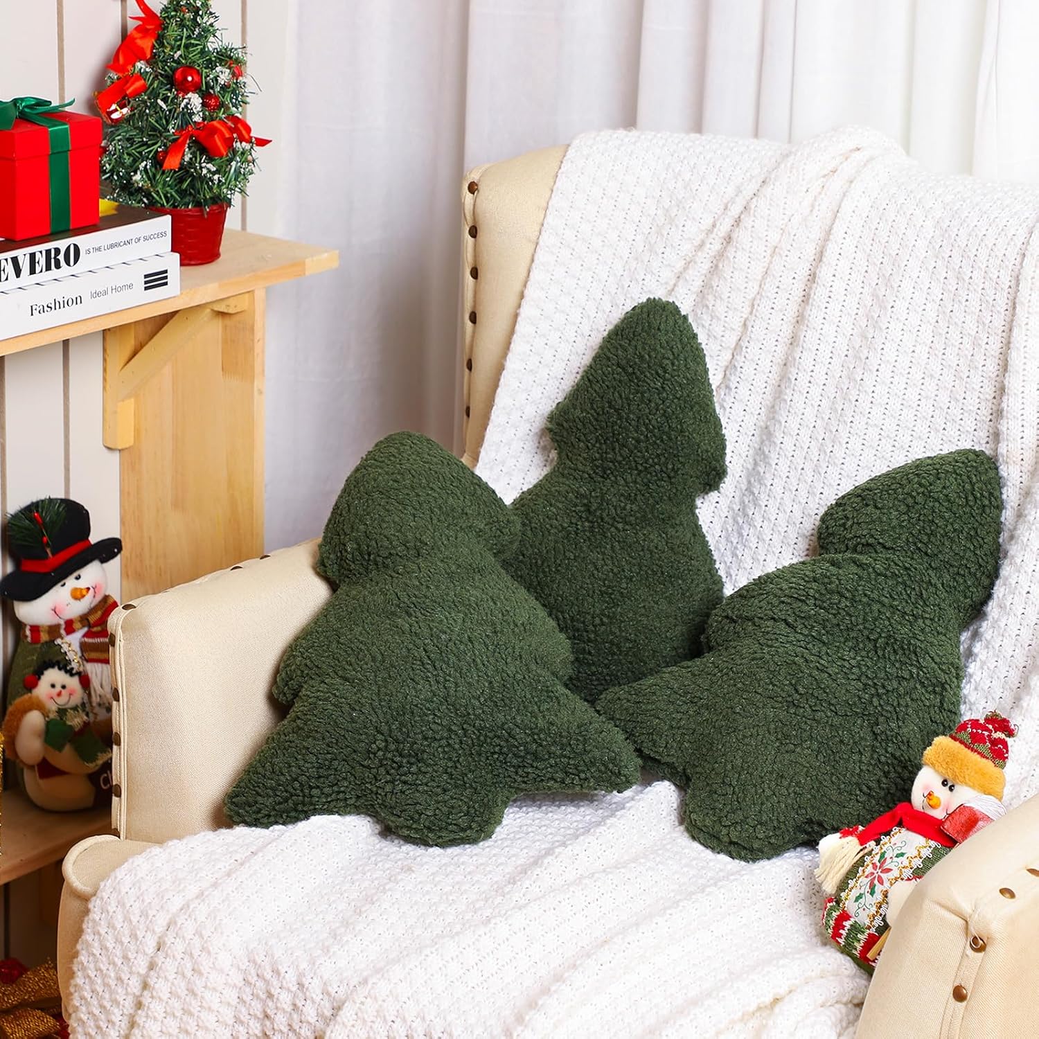 Amazon.com: Chitidr 3 Pcs Christmas Tree Throw Pillow 3D Plant Shaped ...