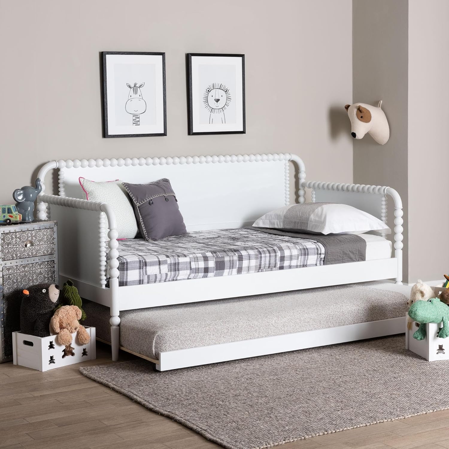 Amazon.com: Baxton Studio Lucera Bobbin Daybed with Rolling Trundle ...
